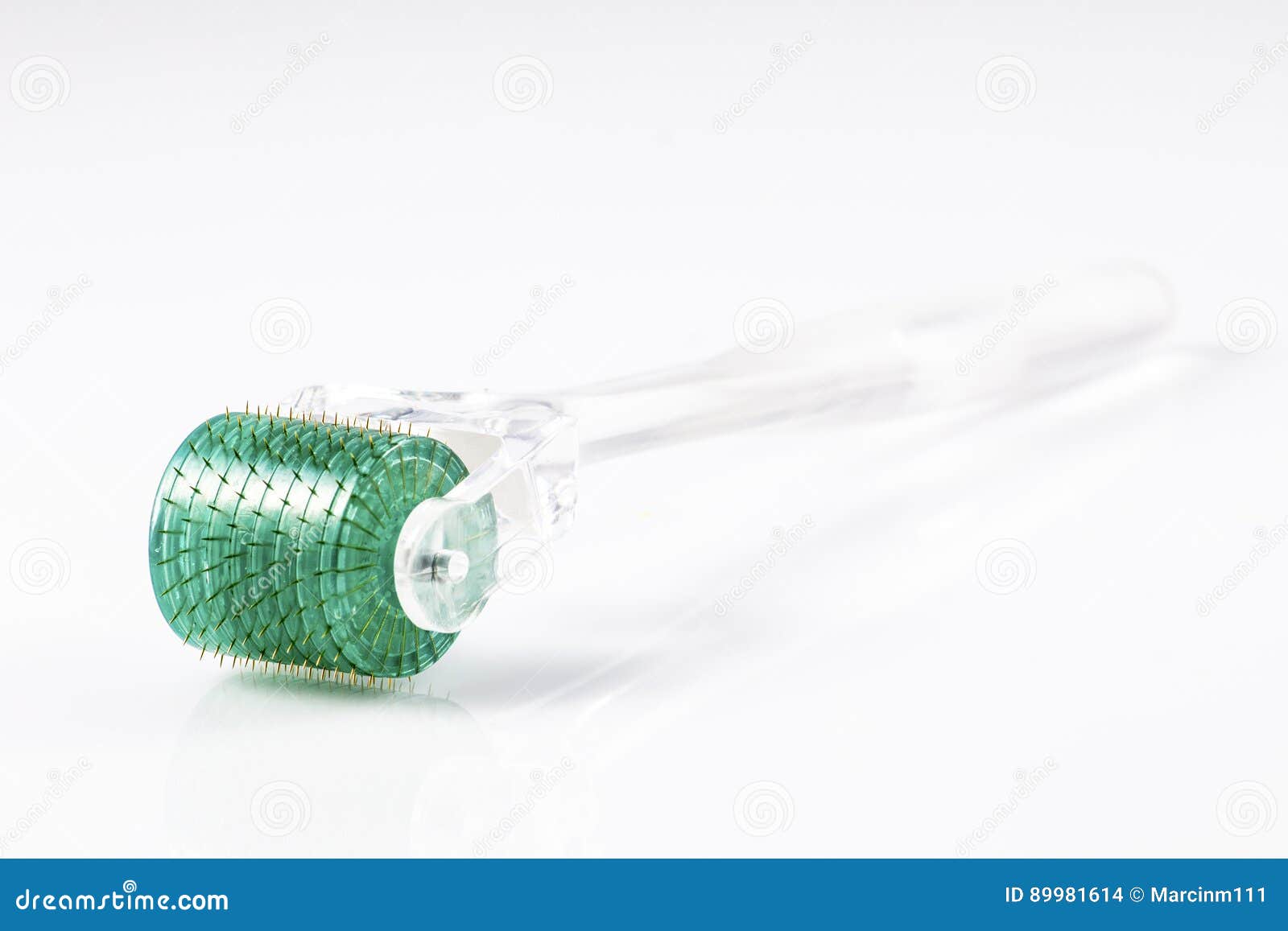 Dermaroller Voor Medische Micro- Needling Therapie Stock Foto - Image ...