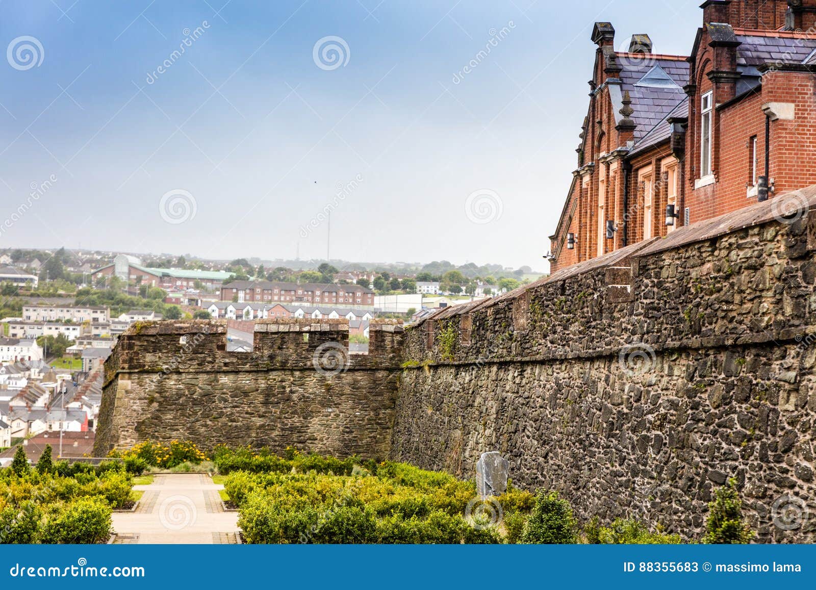 Derry, Northern Ireland stock image. Image of bronze - 88355683