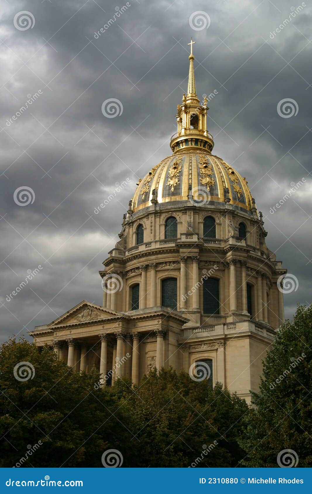 Des Invalides, Paris stock photo. Image of monument, gold - 2310880