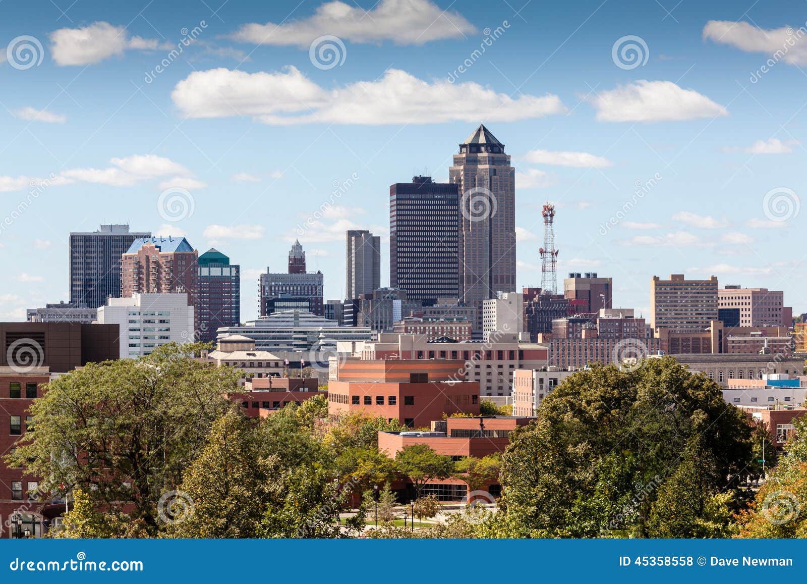 Des Moines, Iowa stock foto. Image of gebouw, horizon - 45358558