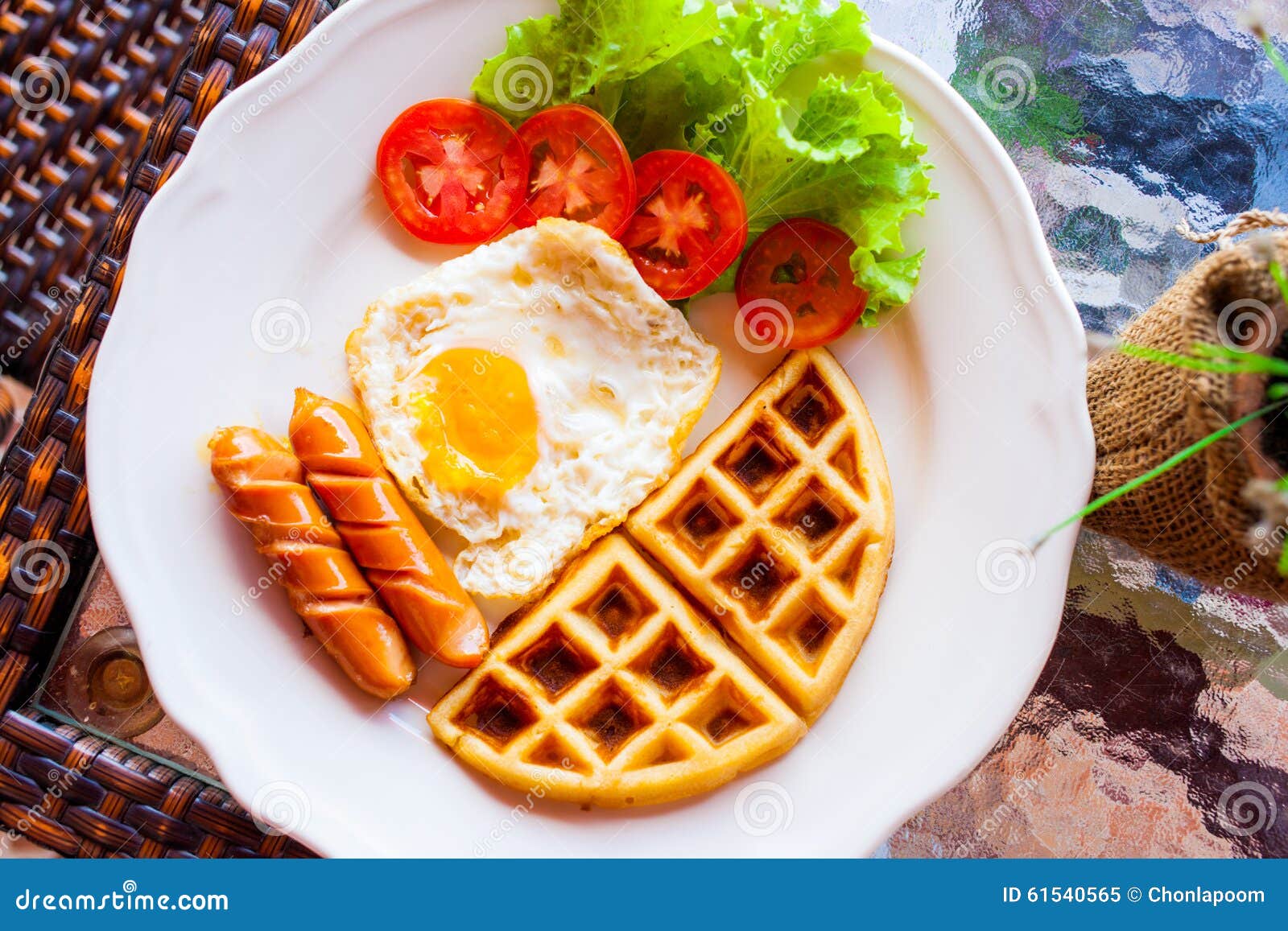 Desayuno americano imagen de archivo. Imagen de desayuno - 61540565