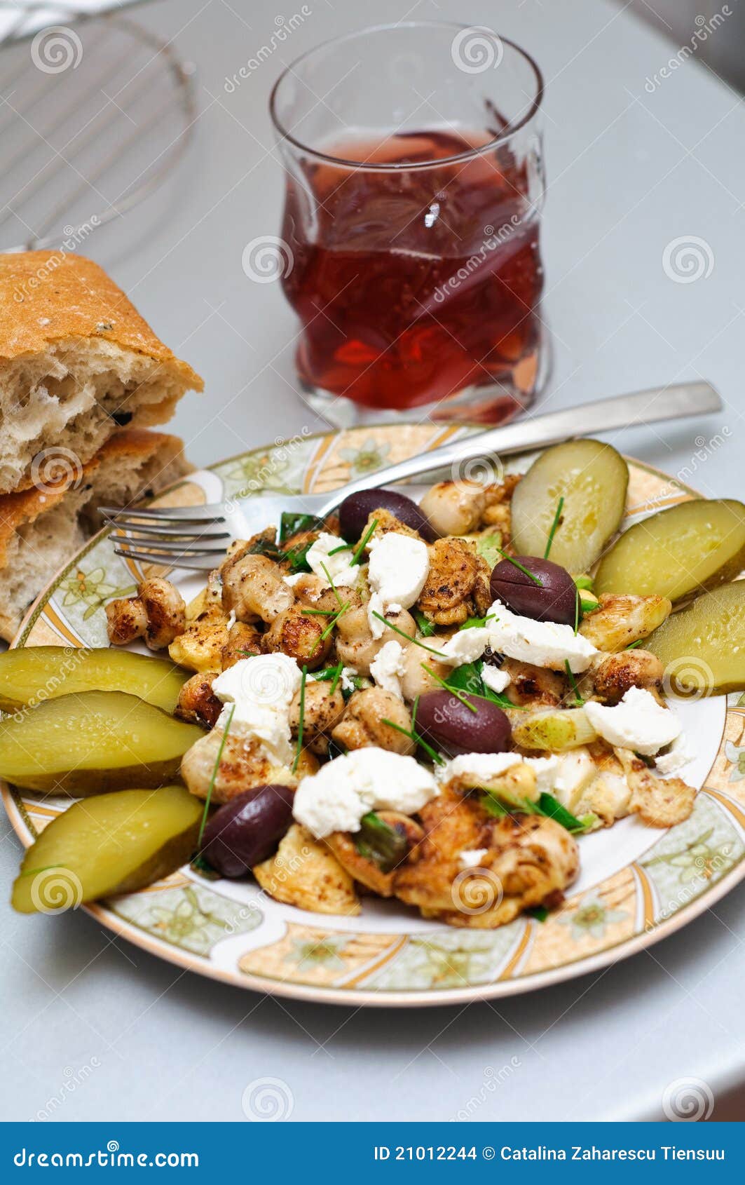 Desayuno rumano pesado foto de archivo. Imagen de cabra - 21012244