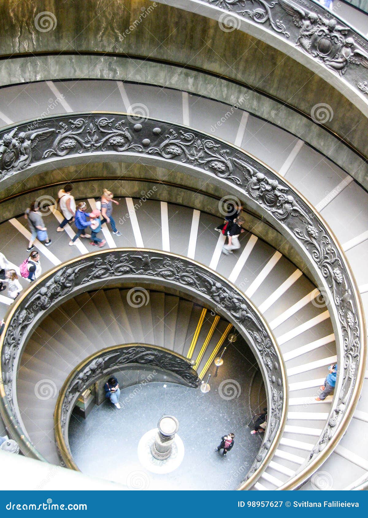 Famous Snail Staircase in Vatican Museum Editorial Photography - Image ...