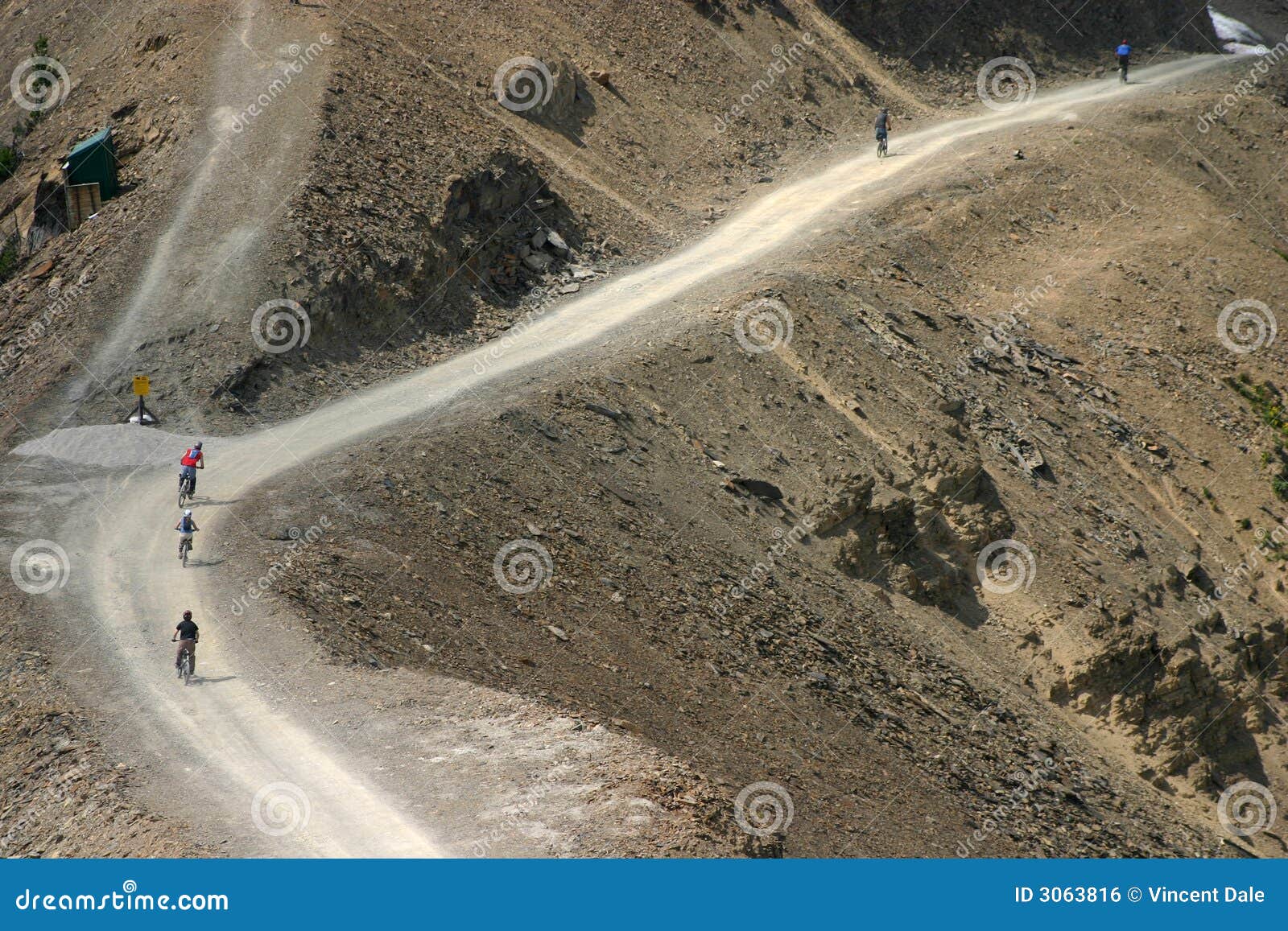 Descent Picture. Image: 3063816