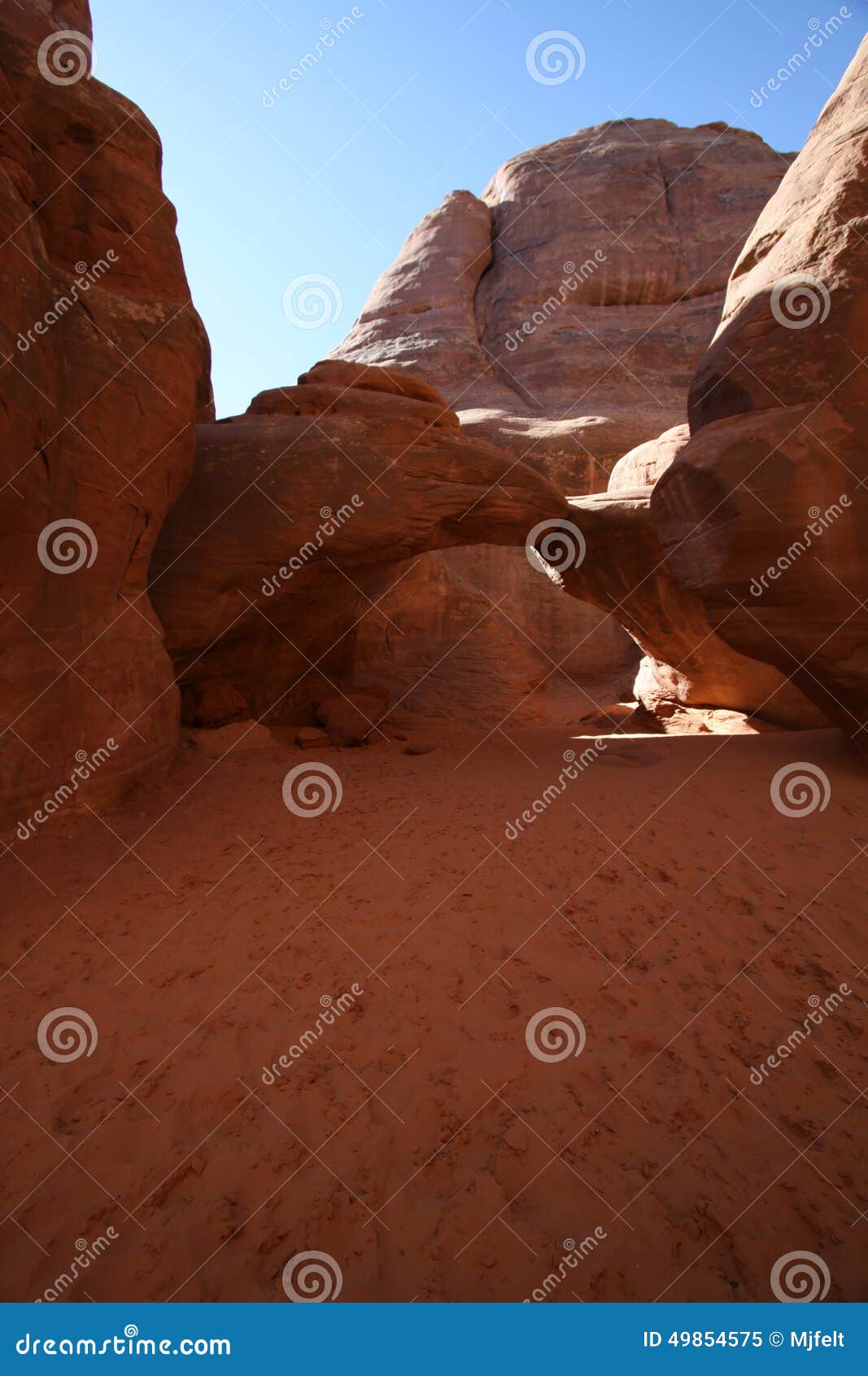 Desert Arch stock image. Image of sand, arches, utah - 49854575