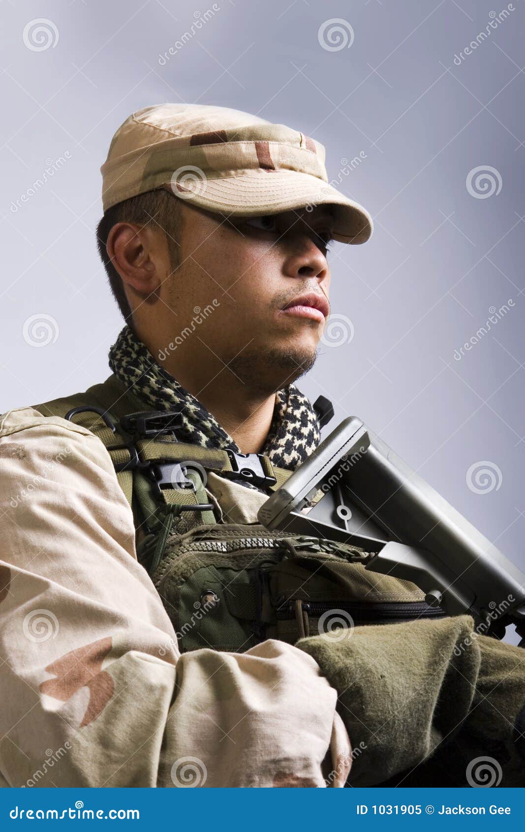 Desert combat army soldier stock image. Image of fasten - 1031905
