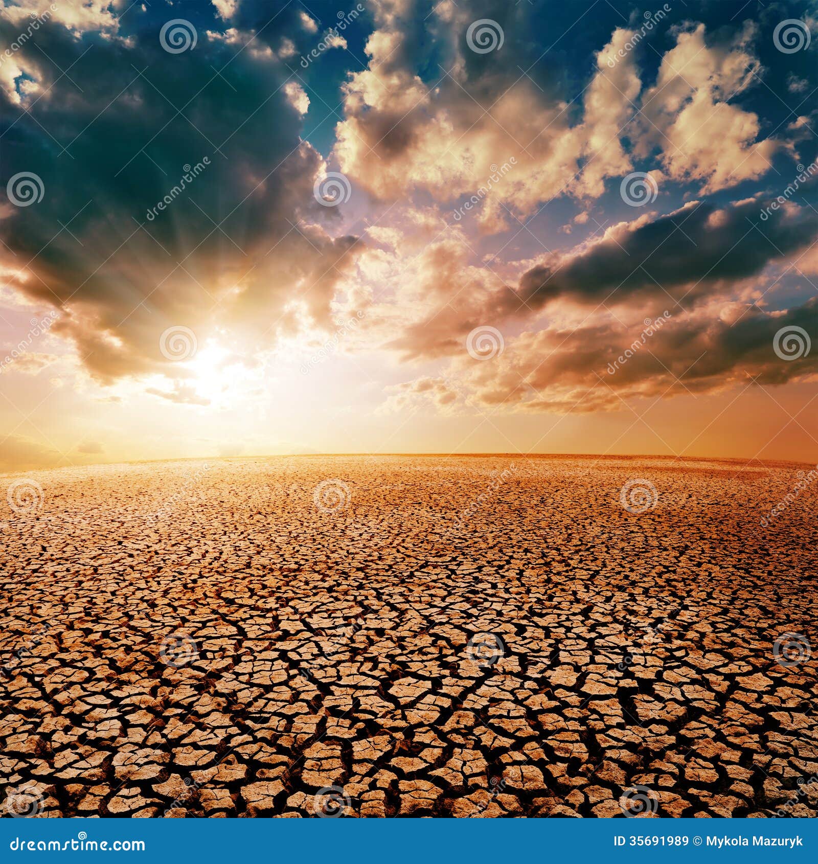 Desert and dramatic sunset stock image. Image of environment - 35691989