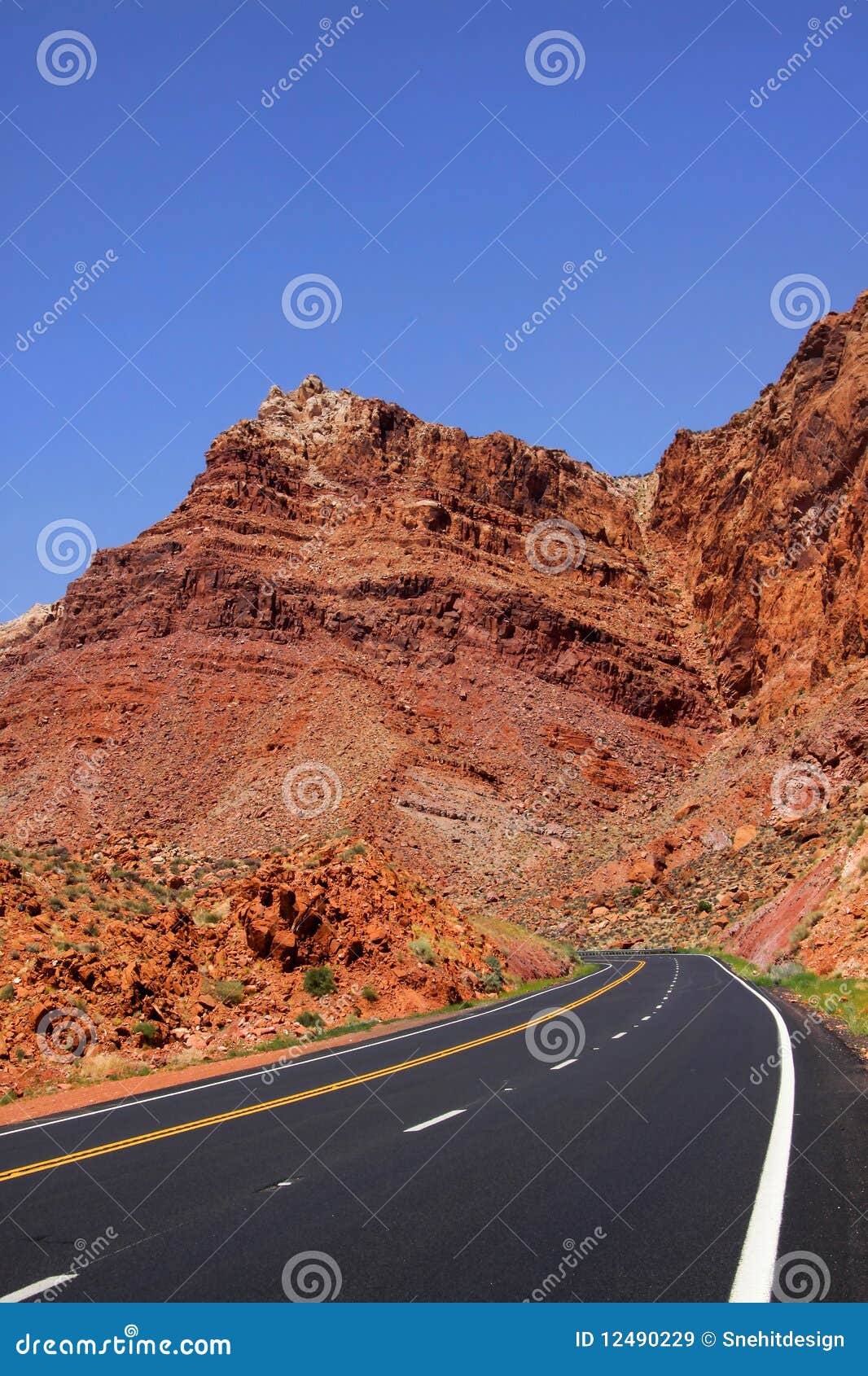 Desert drive stock image. Image of park, nature, drive - 12490229