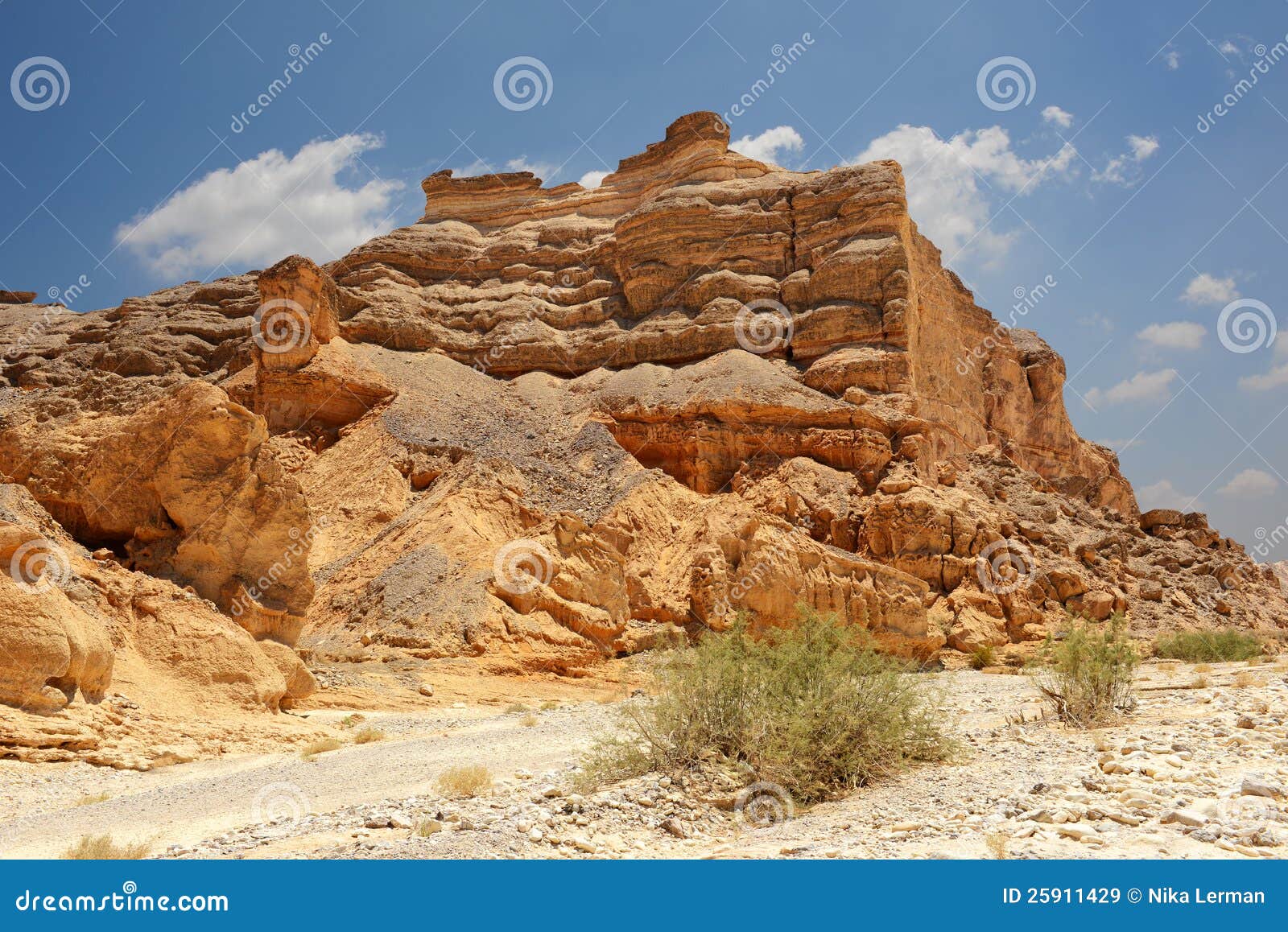 Desert of Faran stock image. Image of clouds, israel - 25911429
