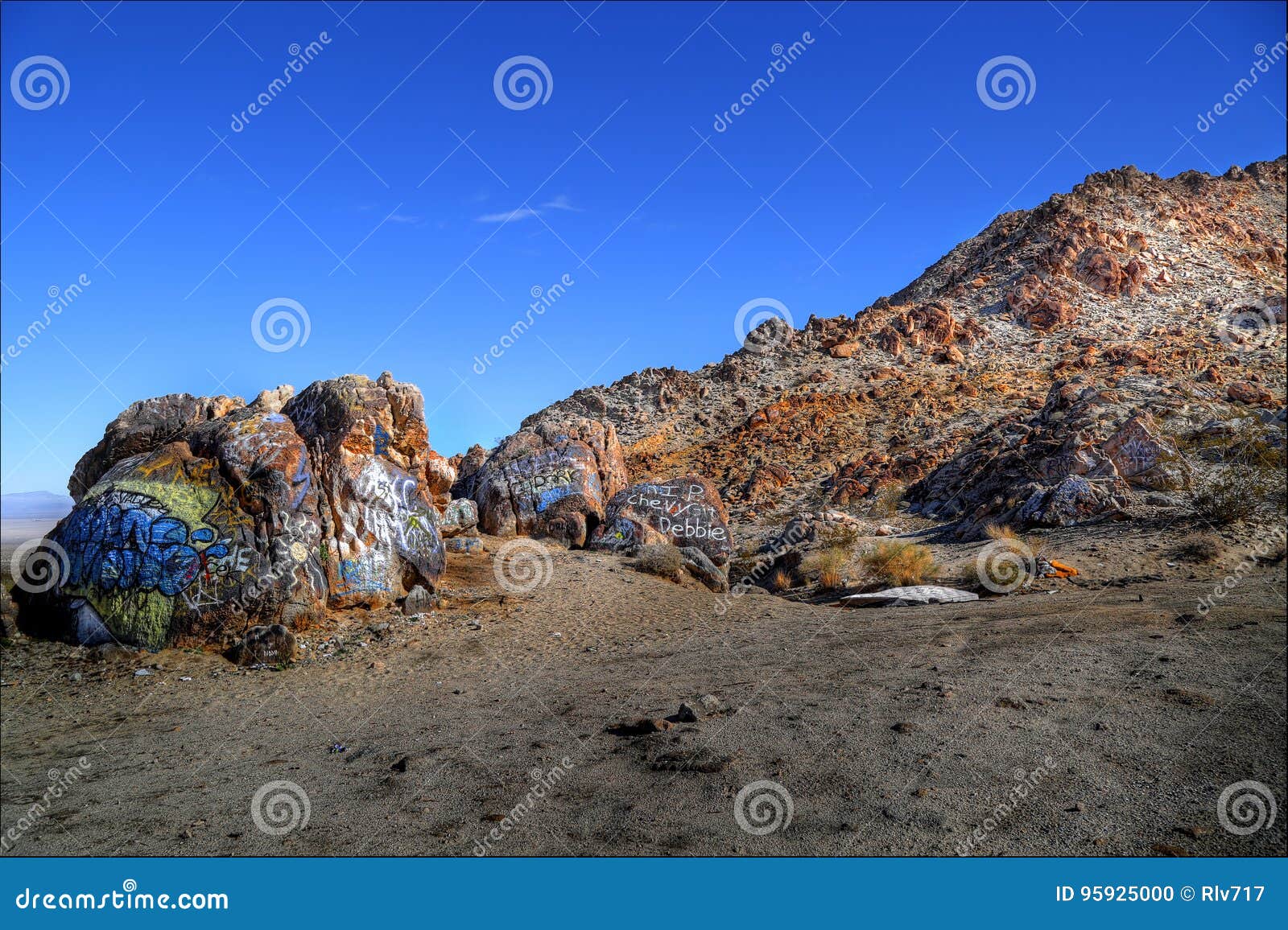 Desert Graffiti editorial image. Image of rockgraffiti - 95925000