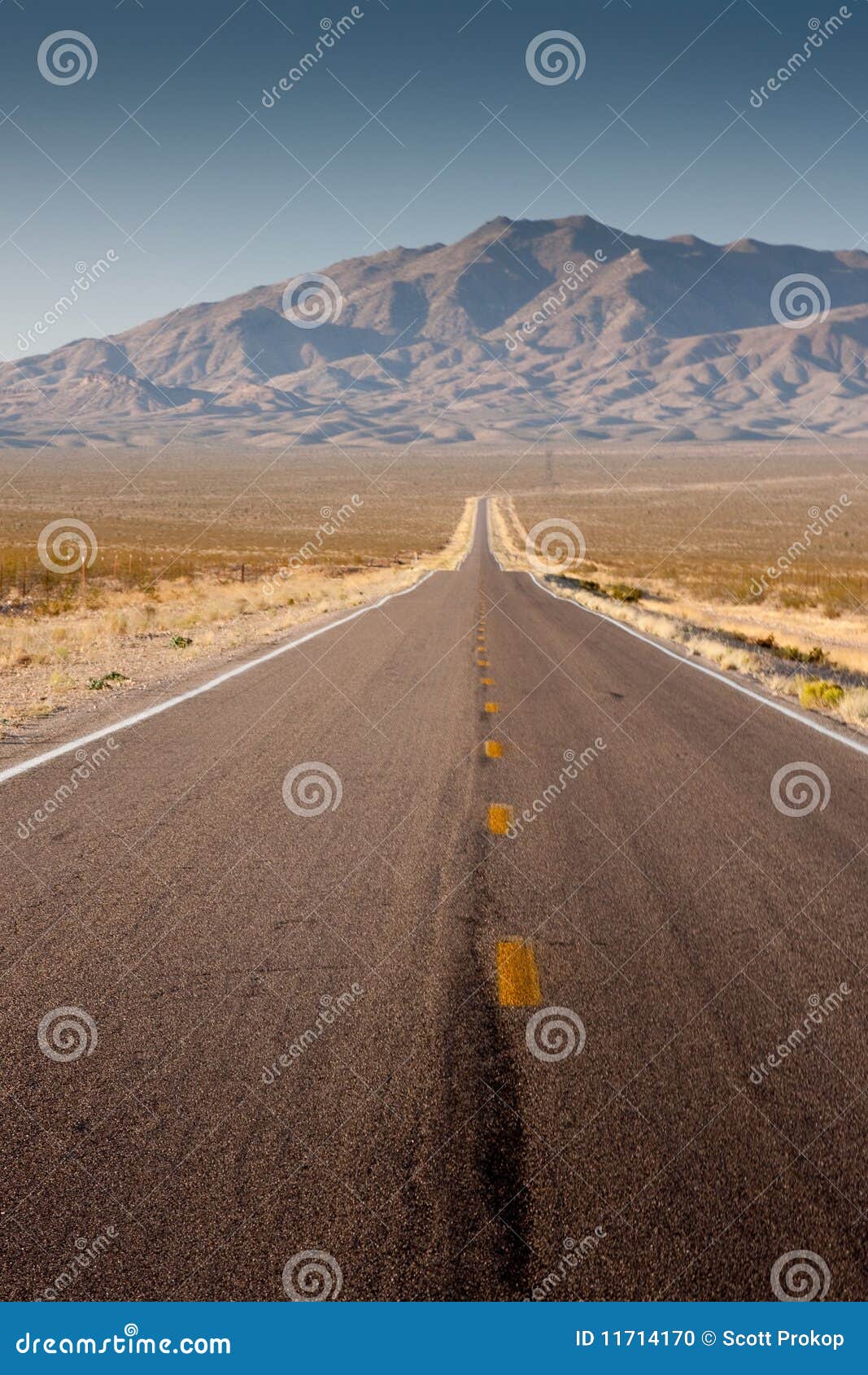 Desert Highway stock photo. Image of arizona, distant - 11714170