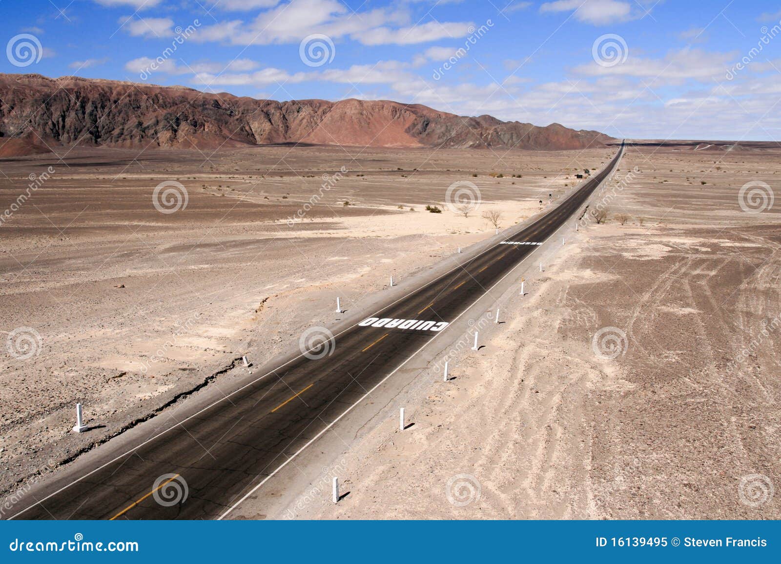 Desert Highway stock image. Image of lines, highway, freeway - 16139495