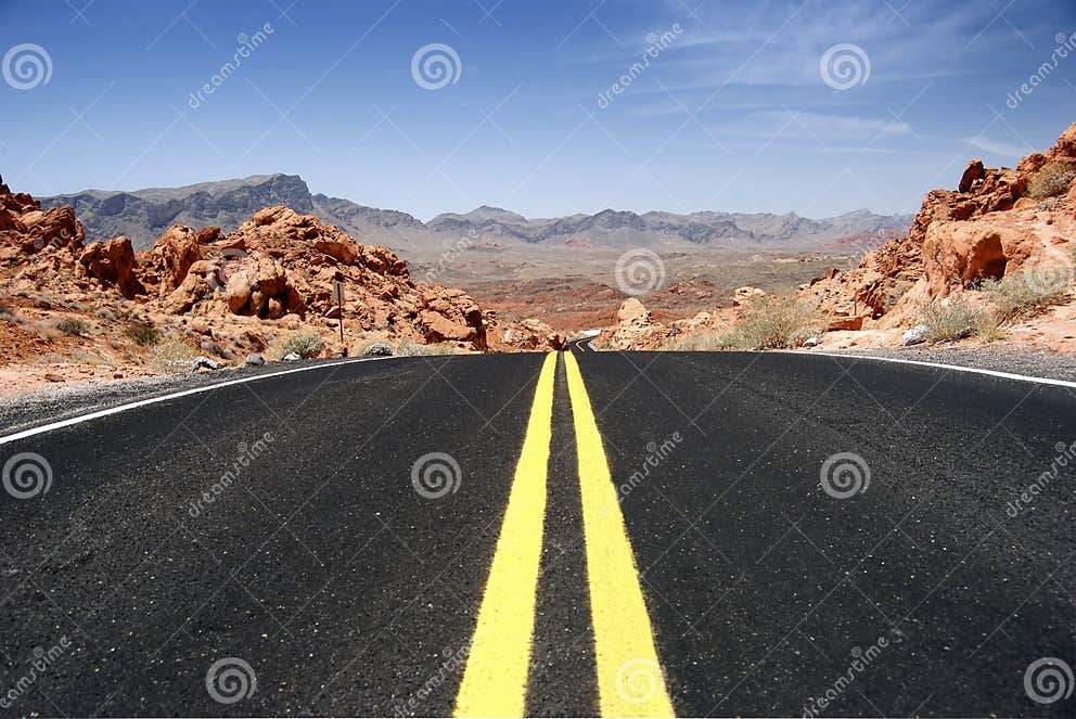 Desert Highway stock image. Image of horizon, barren, interstate - 2574105
