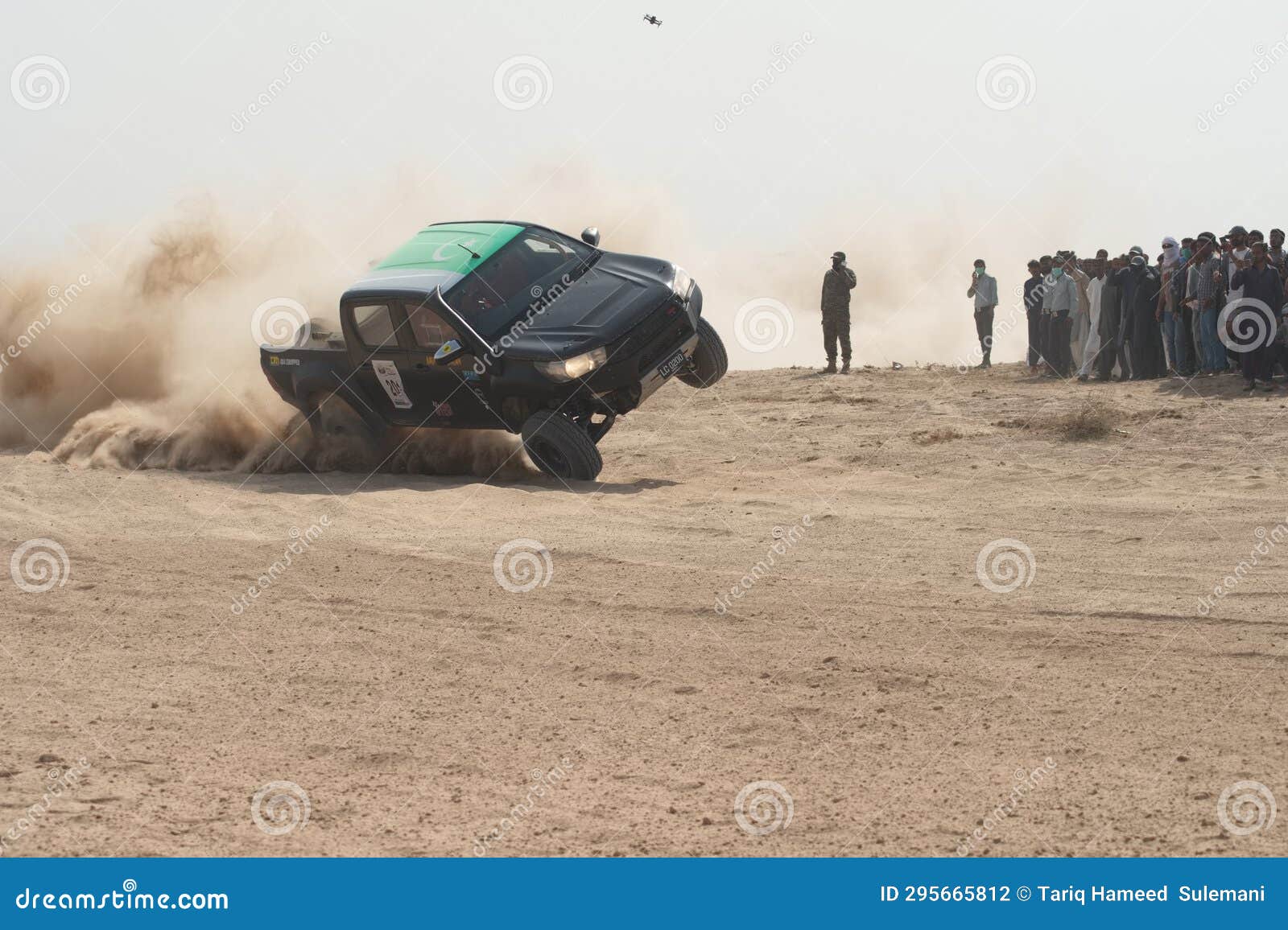 Desert Jeep Rally in Pakistan Editorial Photography - Image of land ...