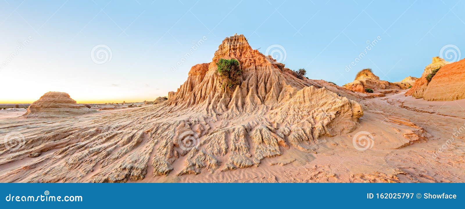 Desert Landforms Scenic Panorama Stock Image - Image of explore, trip ...