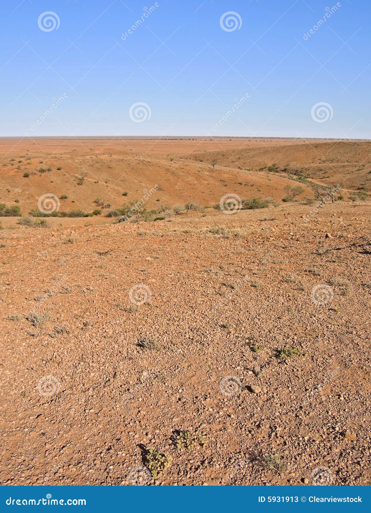 Dry Parched Australian Farmland During Hot Summer Drought Stock ...