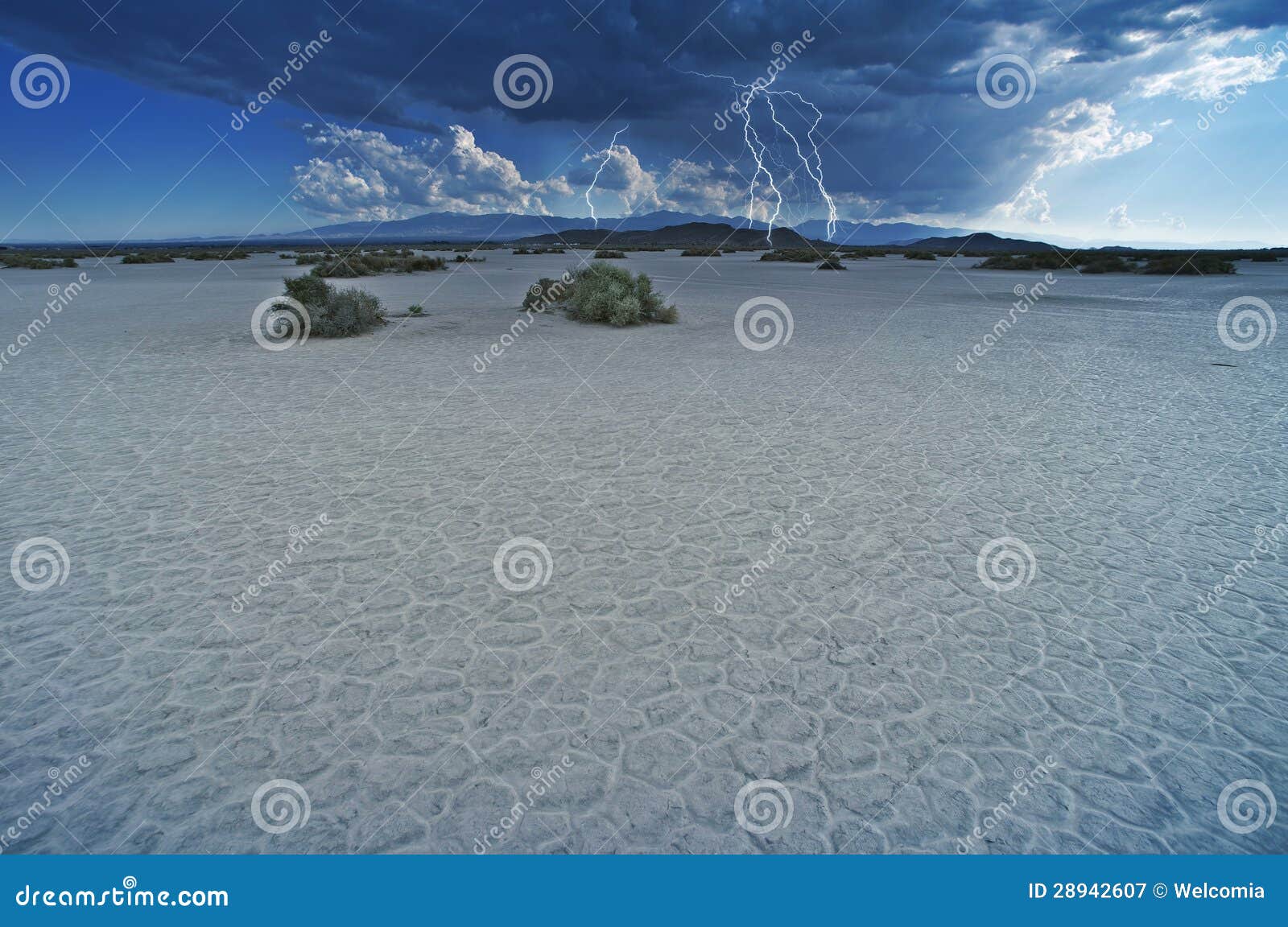 Desert Lightning Storm stock image. Image of raining - 28942607