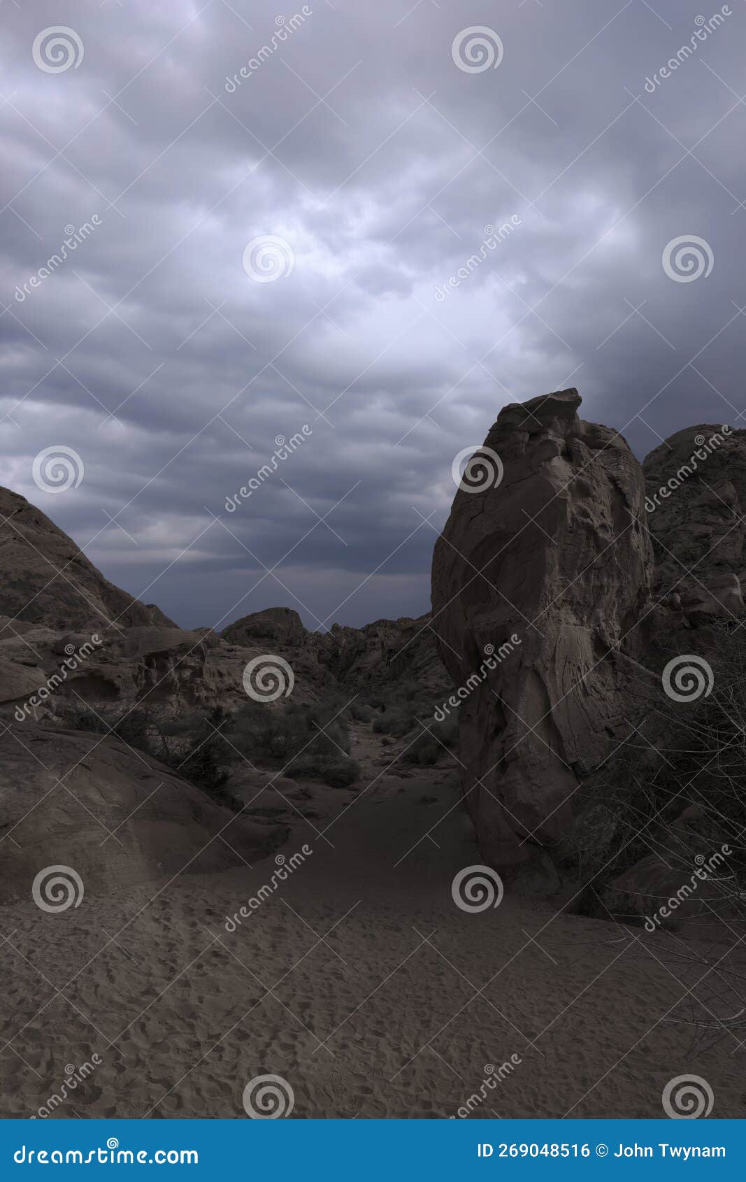 Desert Pathway, Valley of Fire, Overcast Stock Photo - Image of hiking ...