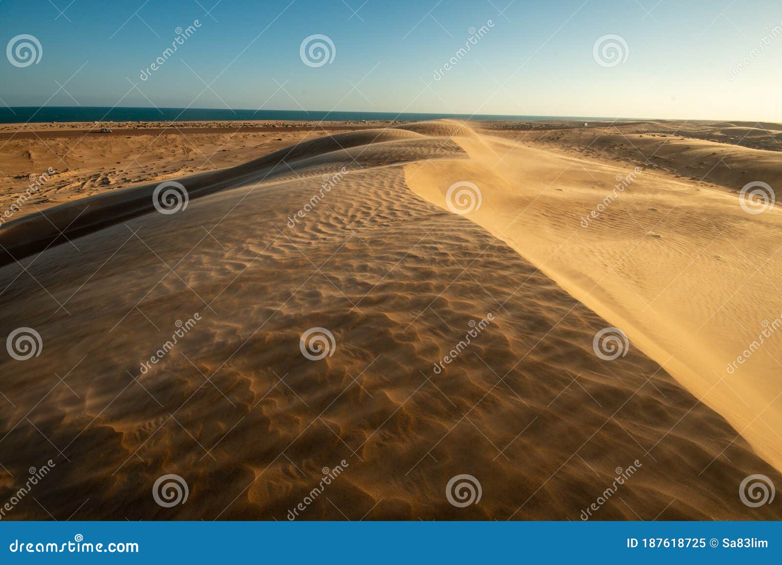 Desert Sand Dunes, Middle East, Oman Stock Image - Image of nature ...
