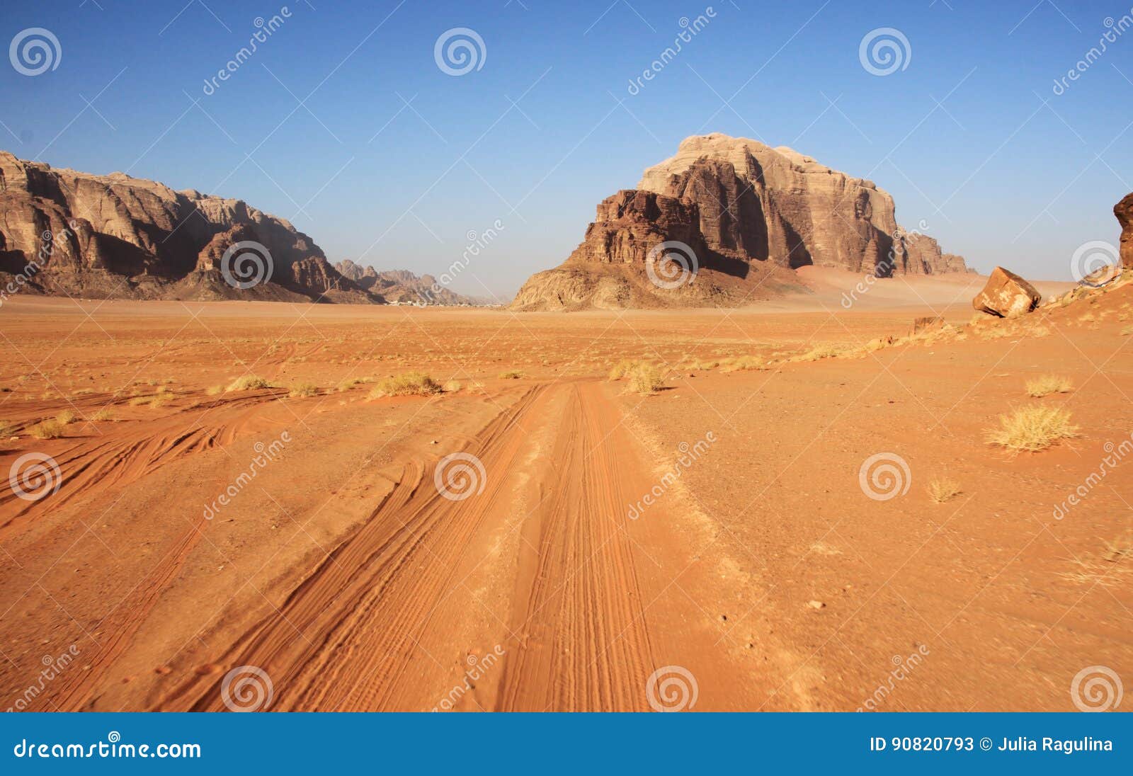 Desert in Wadi Rum stock image. Image of heritage, empty - 90820793