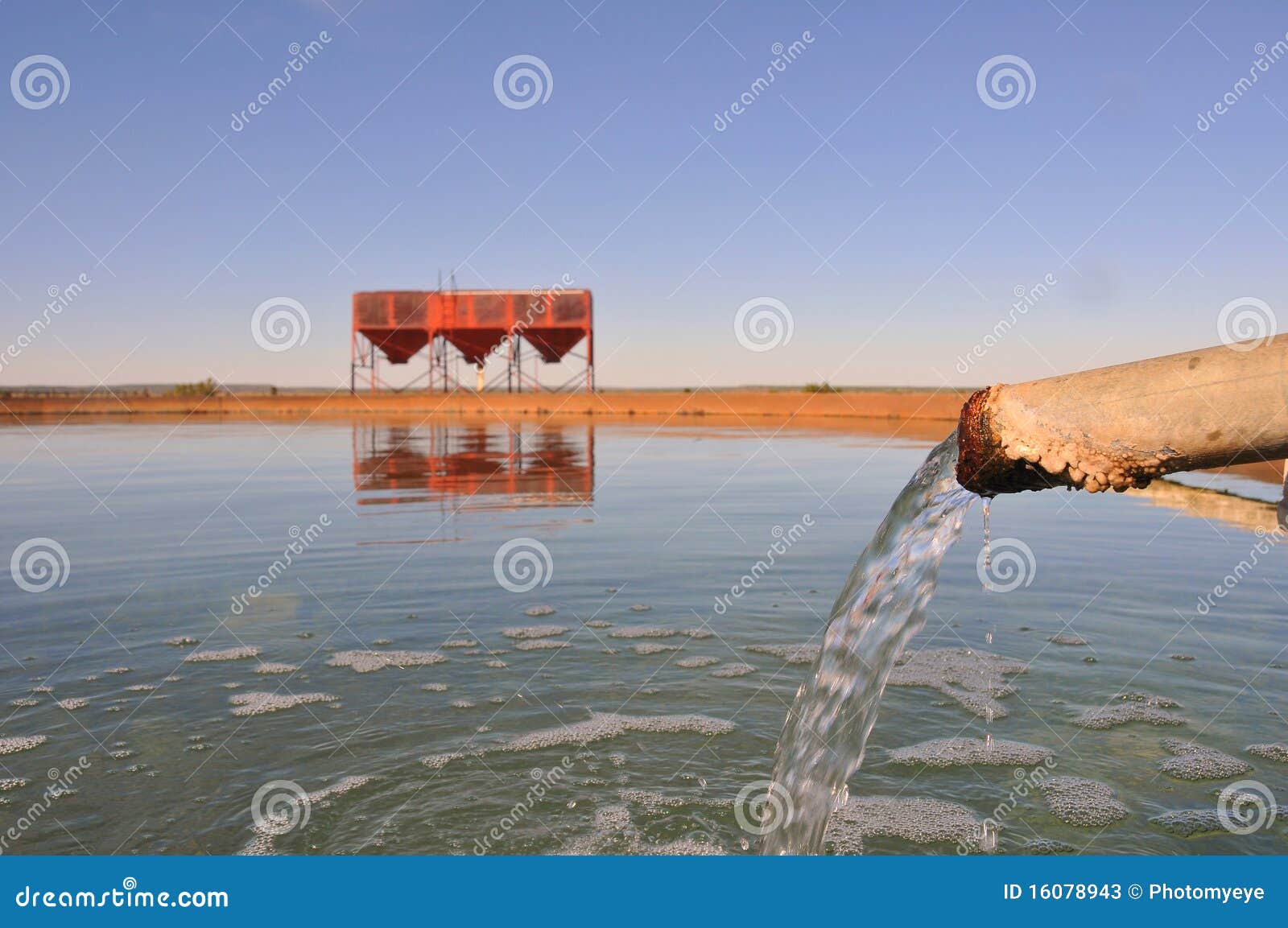 Desert water reservoir stock image. Image of pond, reservoir - 16078943