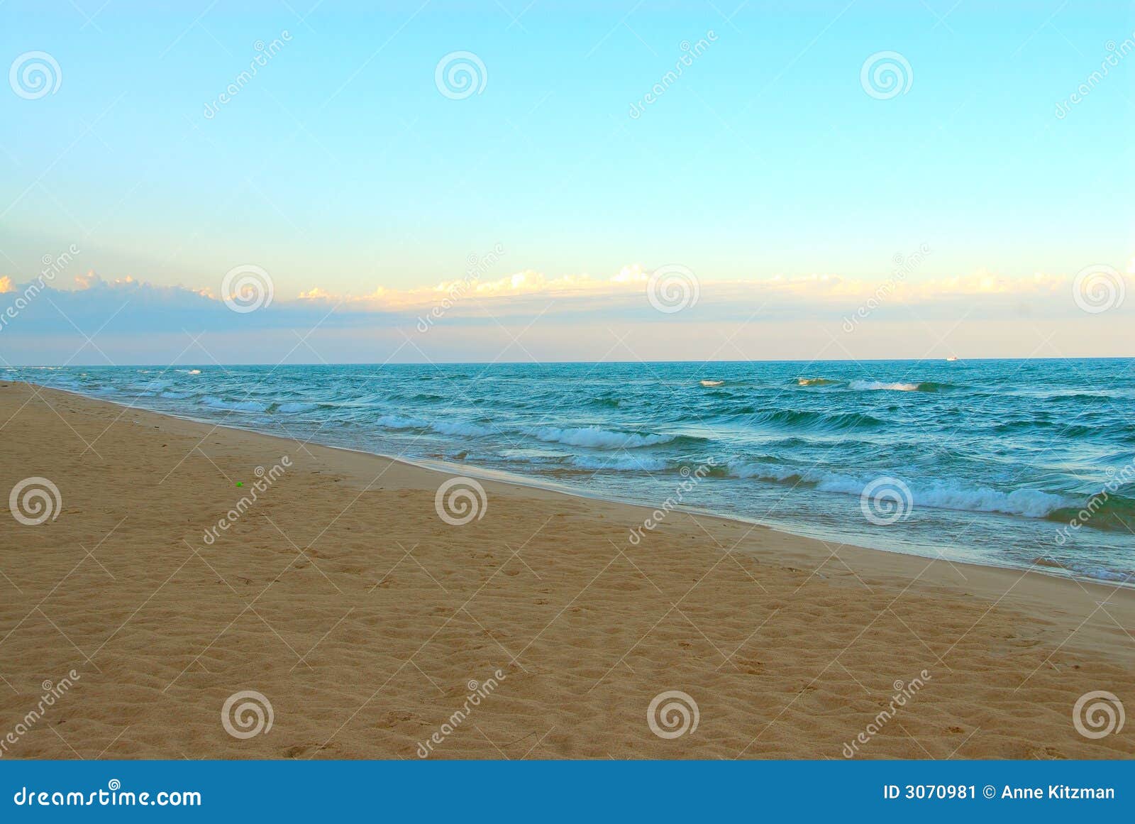 Deserted Beach at Sunrise stock image. Image of peaceful - 3070981