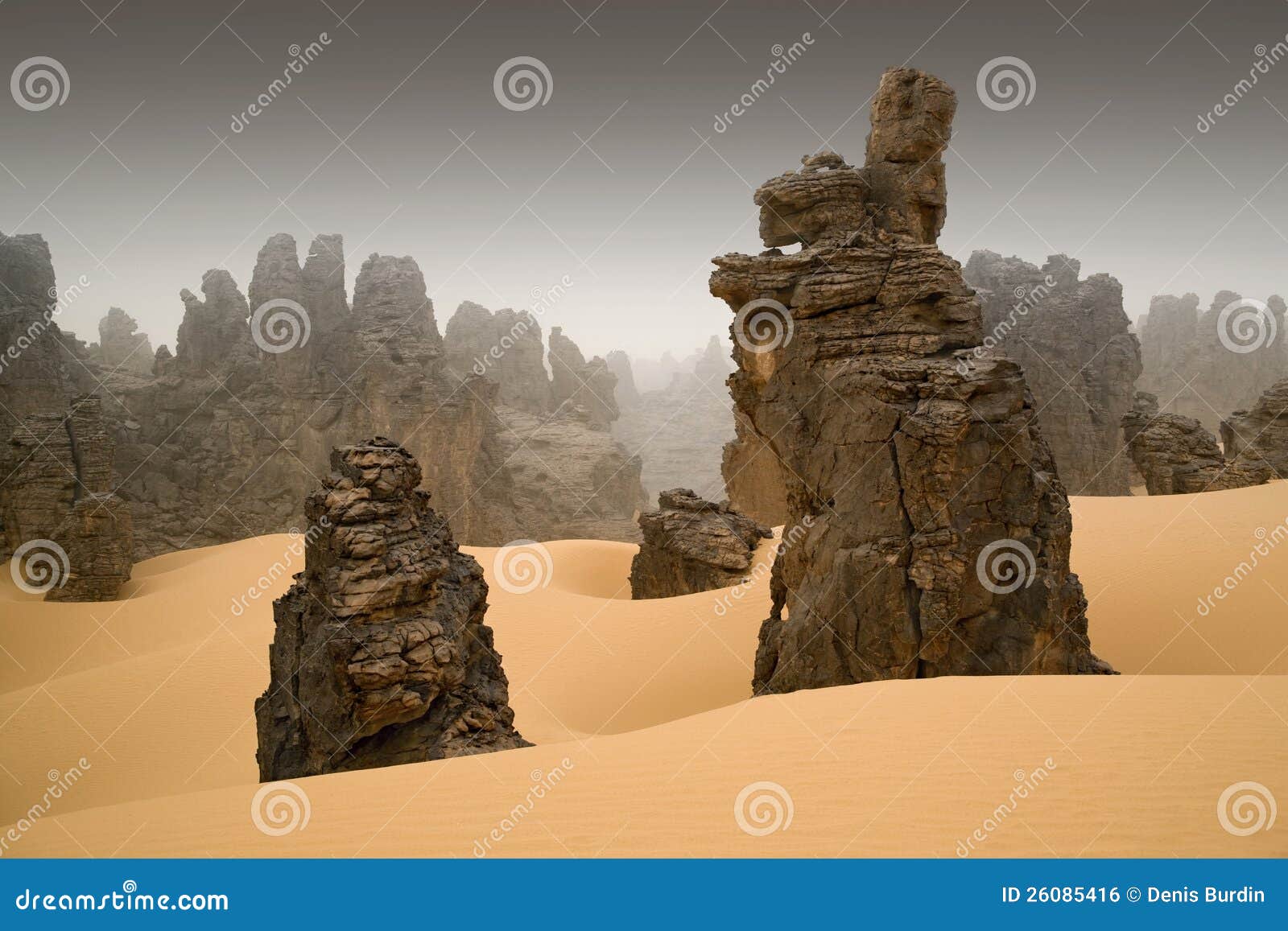 Desierto libio foto de archivo. Imagen de saharano, cubo - 26085416