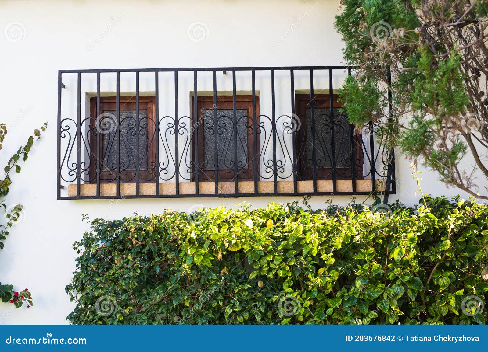 Design, Architecture and Exterior Concept - Three Windows with Lattice ...