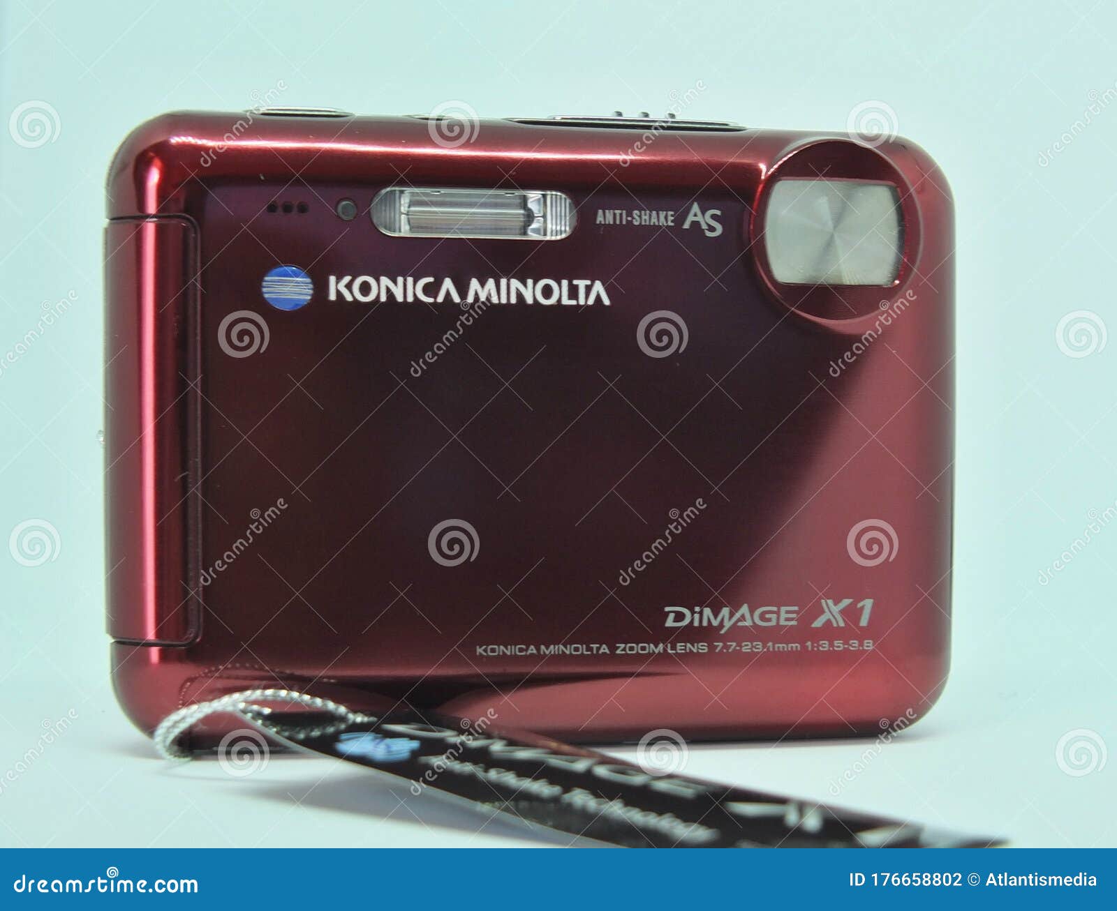 Modern Minolta Dimage X1 Digital Compact Camera Editorial Photography ...