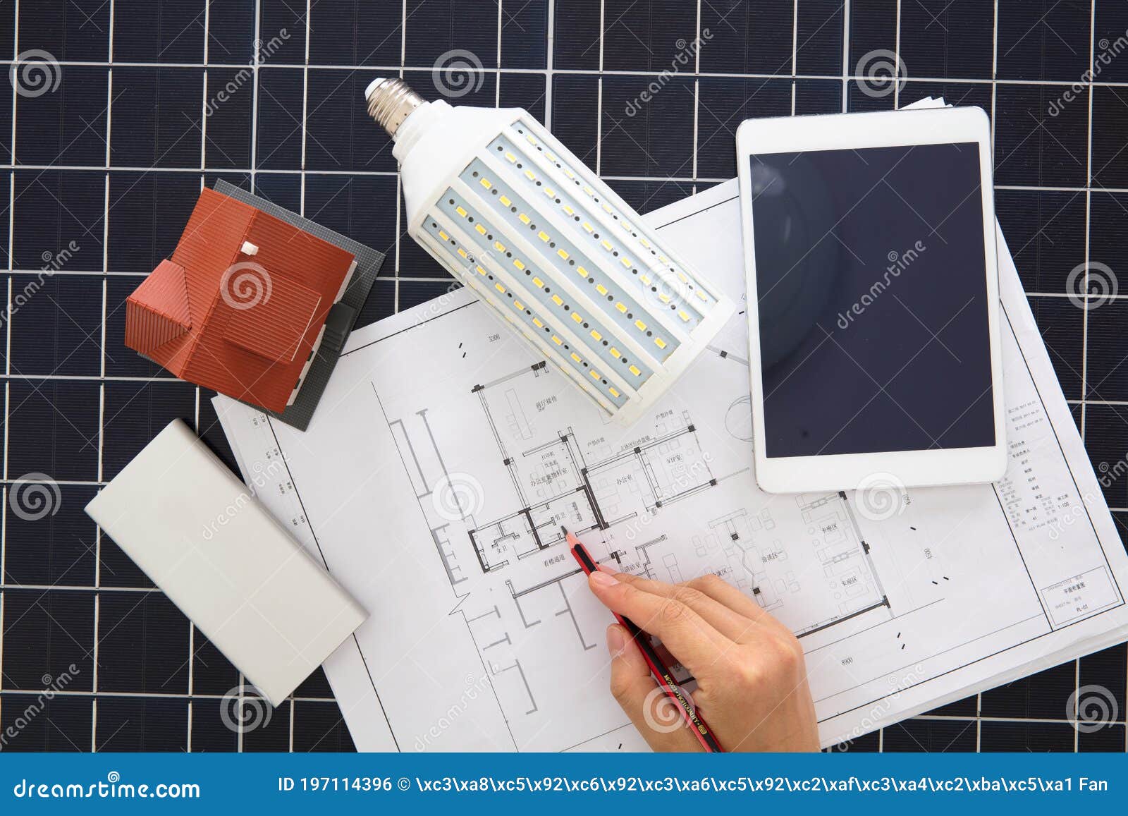 Design the Installation Position of the Solar Panel on the Drawing with ...