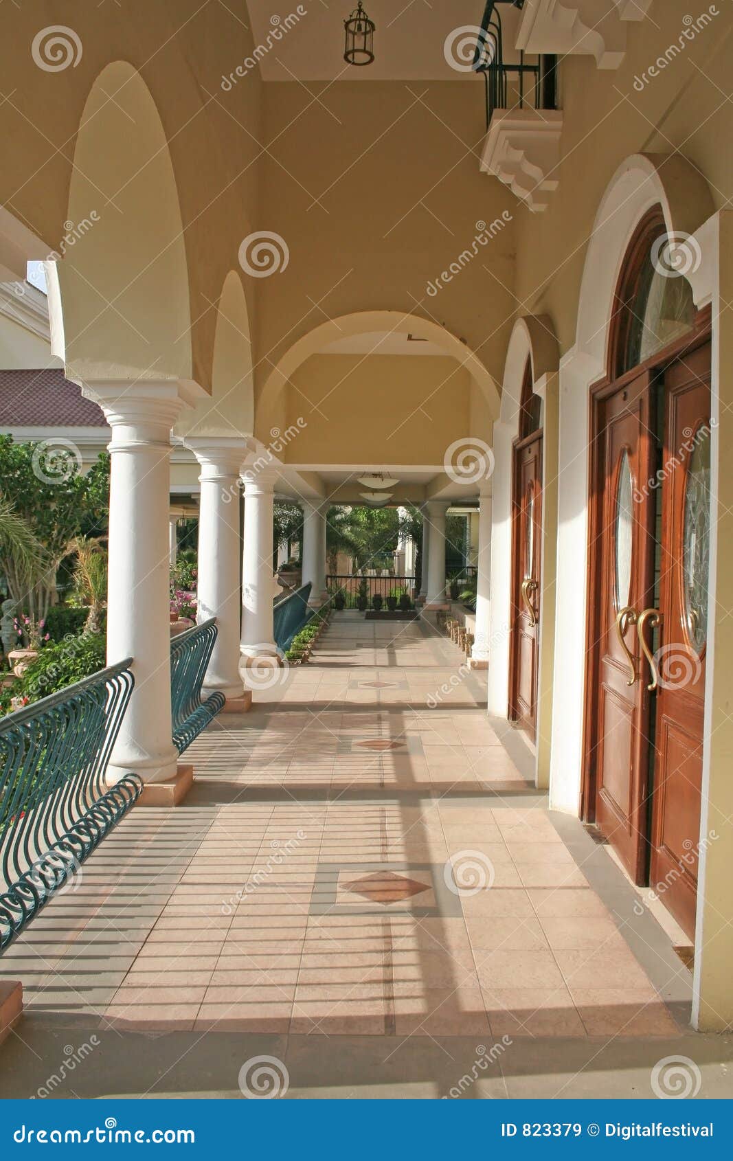 Designer architecure homes stock image. Image of sunlit - 823379