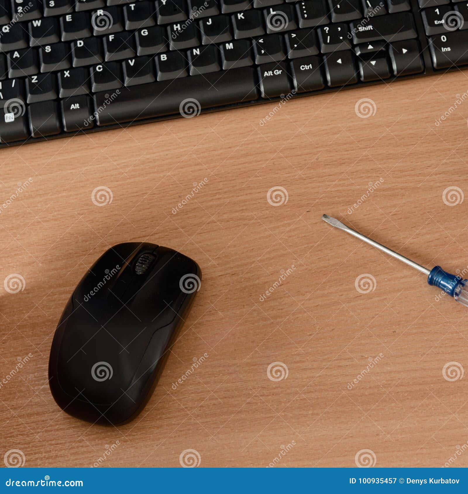 Desk with computer mouse stock image. Image of closeup - 100935457