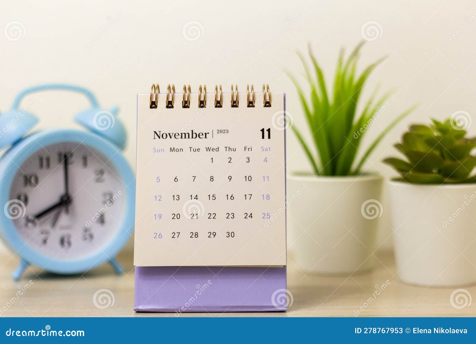 Desktop Calendar for November 2023. Desktop Calendar for Planning ...