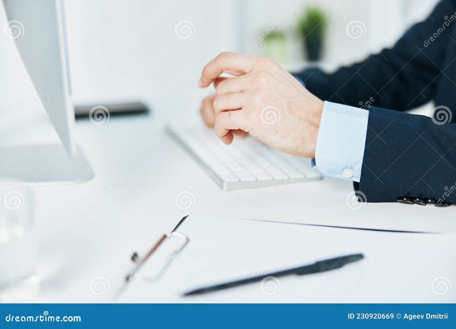 Desktop Computer Keyboard Typing Documents Office Stock Image - Image ...