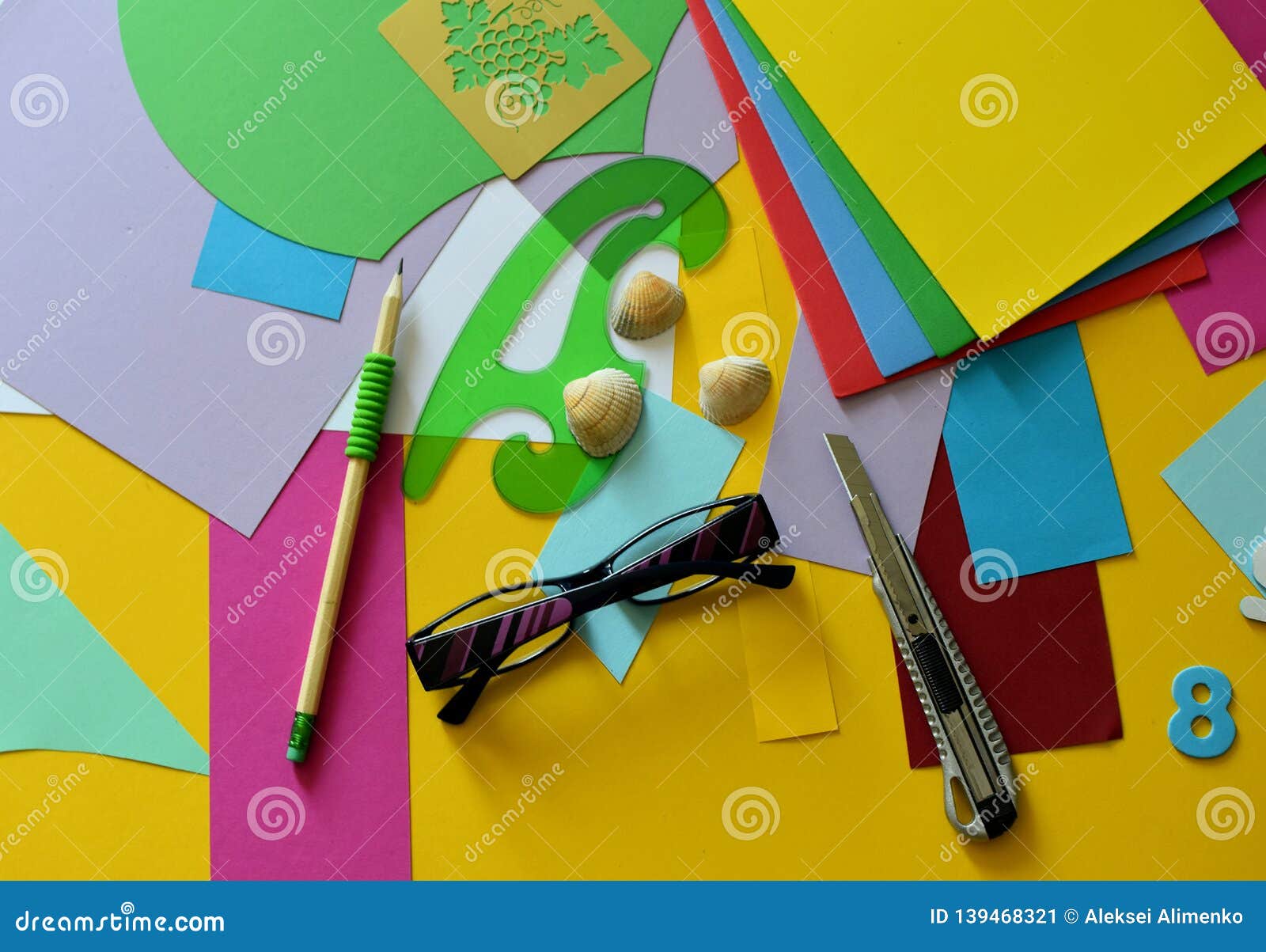 Desktop Creative Master of Making Toys.Handwork. Creating a Festive ...