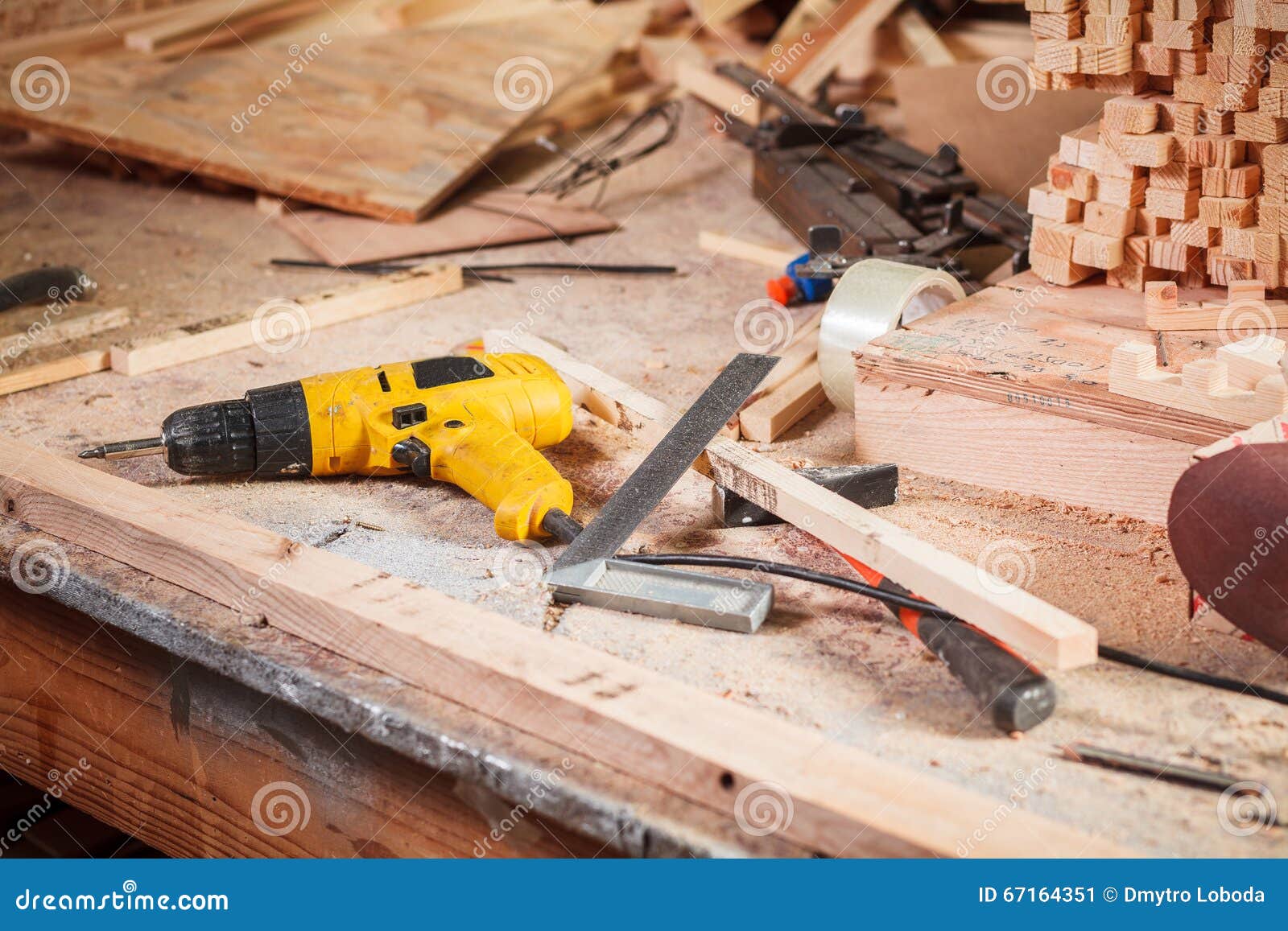 Desktop workshop carpenter stock image. Image of circular - 67164351