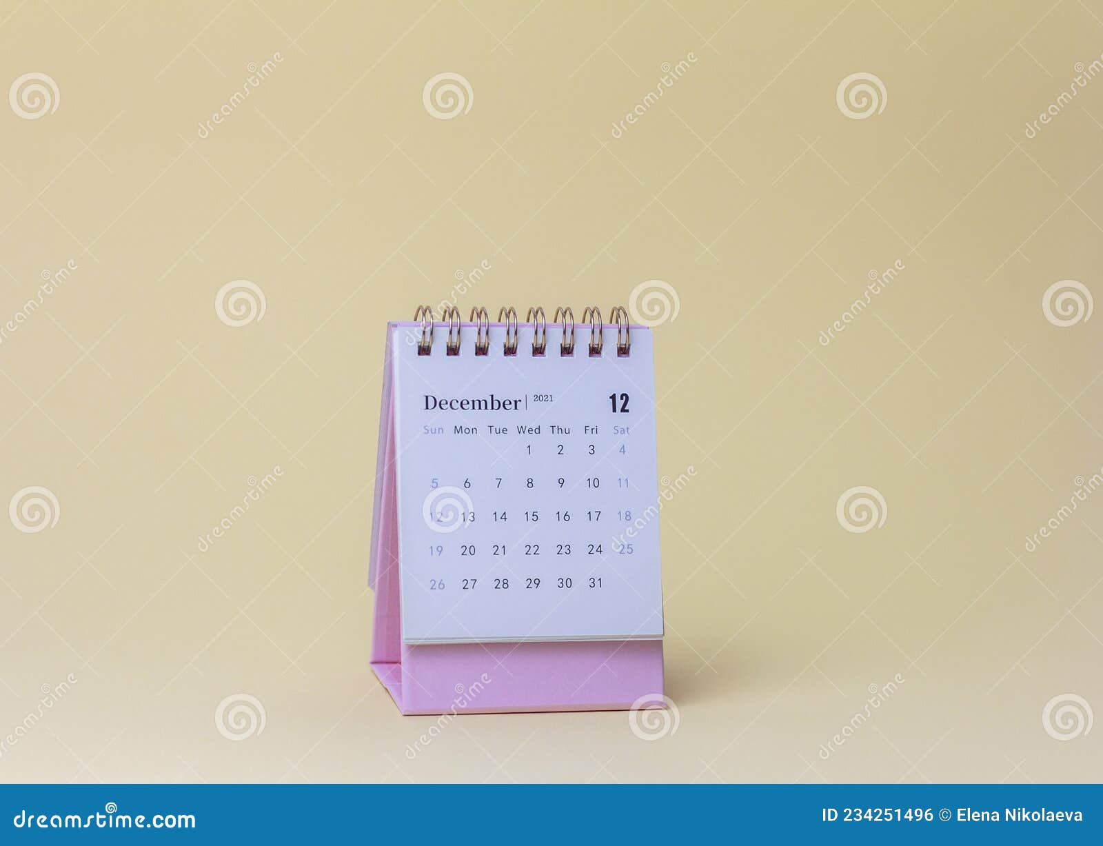 Desktopkalender Voor December 2021 Voor Planning Voor De Maand Stock ...