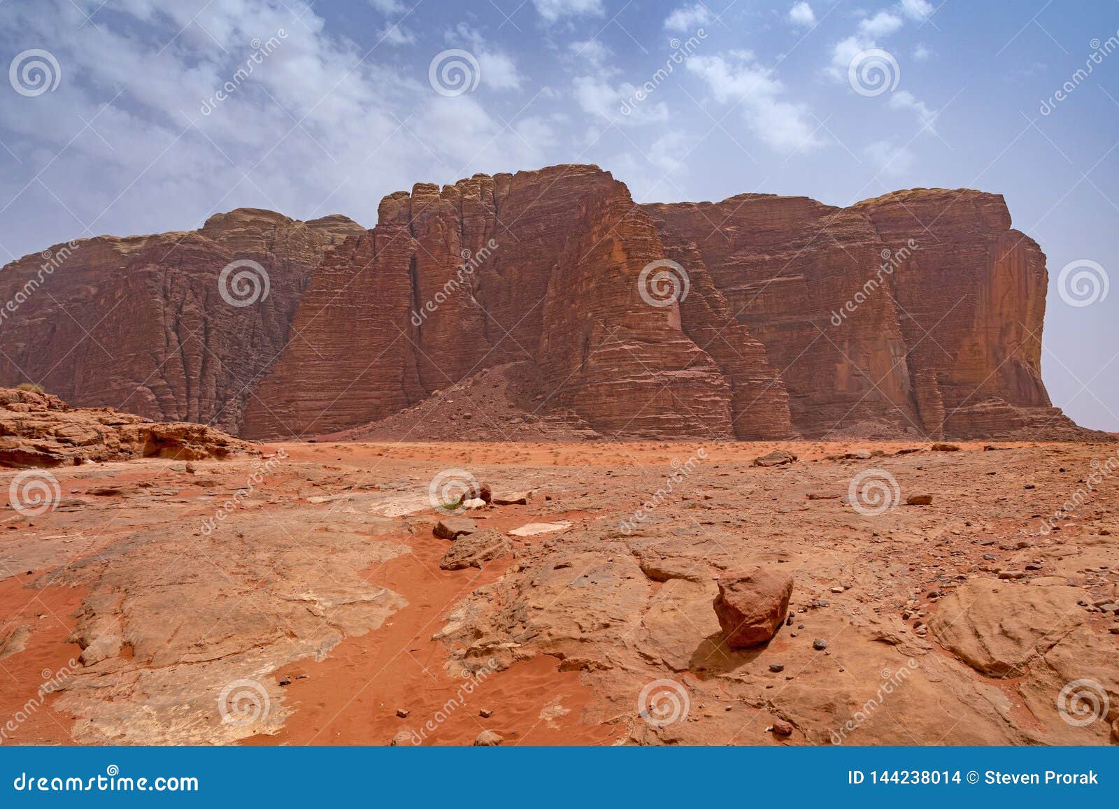 Desolate and Dramatic Desert Scene Stock Photo - Image of cliff ...