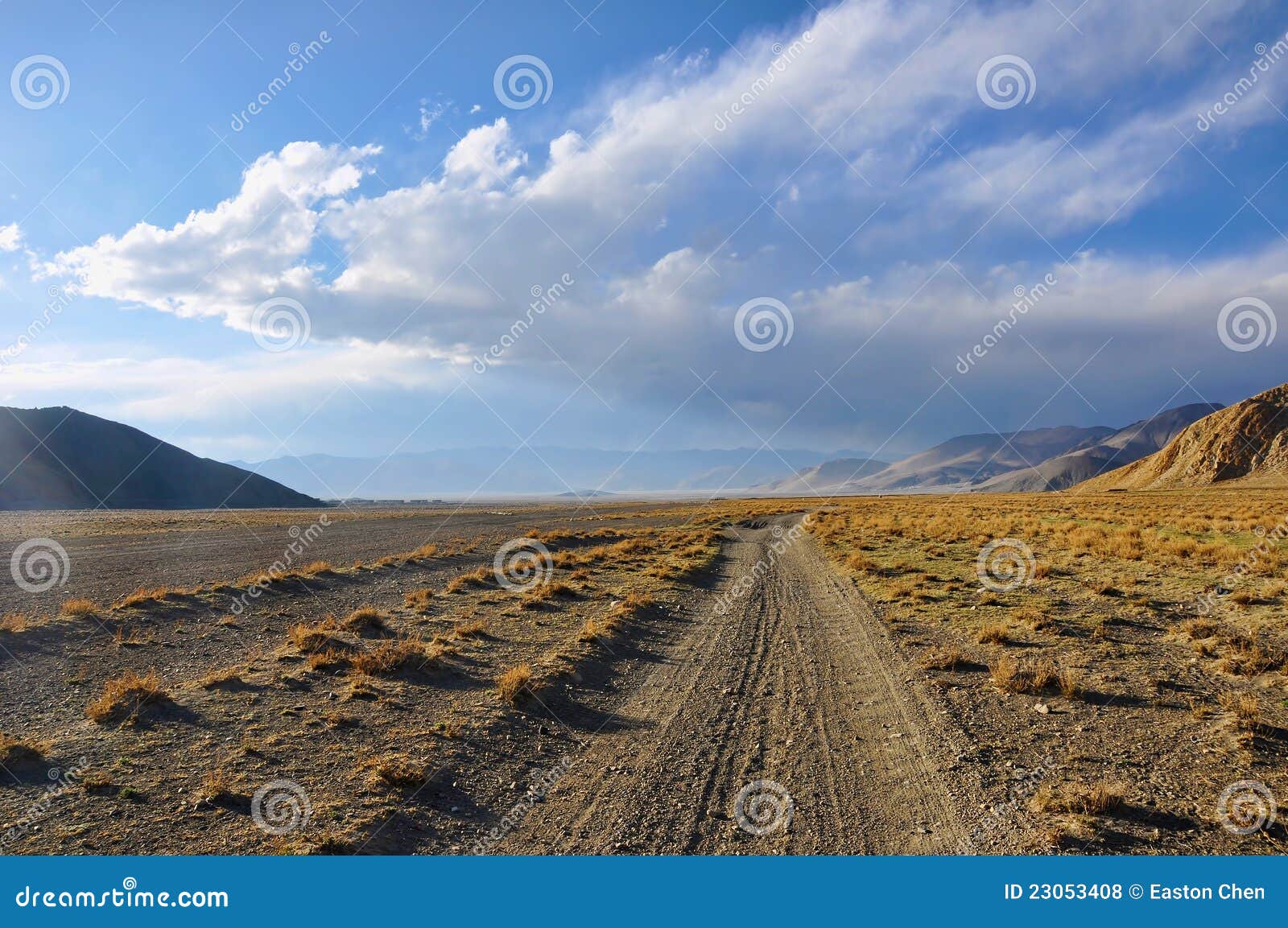Desolate mountain road stock photo. Image of landscape - 23053408