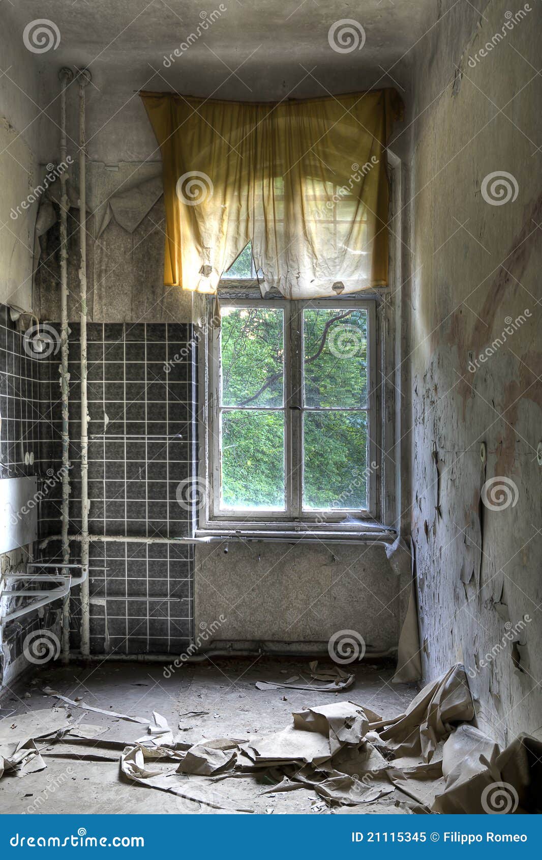 Desolate room stock image. Image of refurbish, wallpaper - 21115345