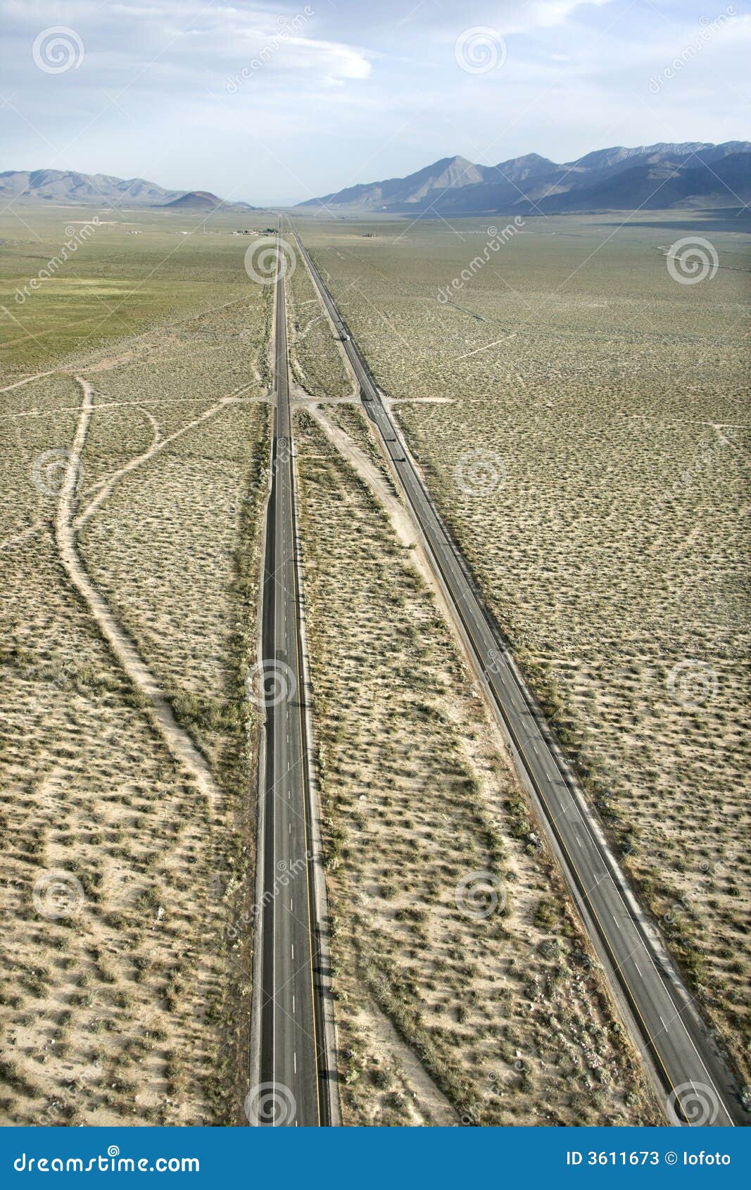 Desolate scenic highway. stock image. Image of colour - 3611673