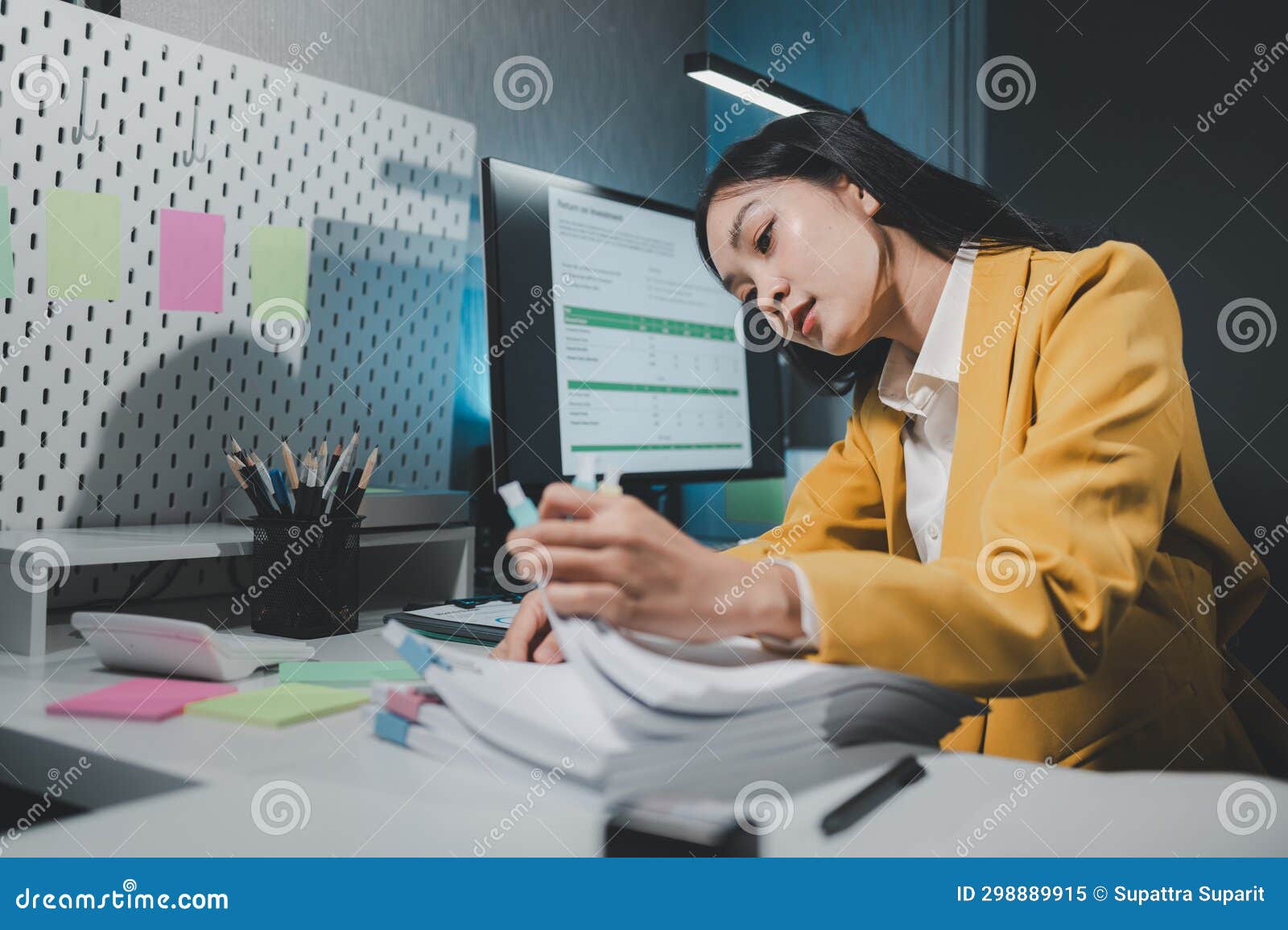 Desperate Office Worker Overwhelmed with Paperwork, Stressed, Young Businesswoman, Office Worker ...