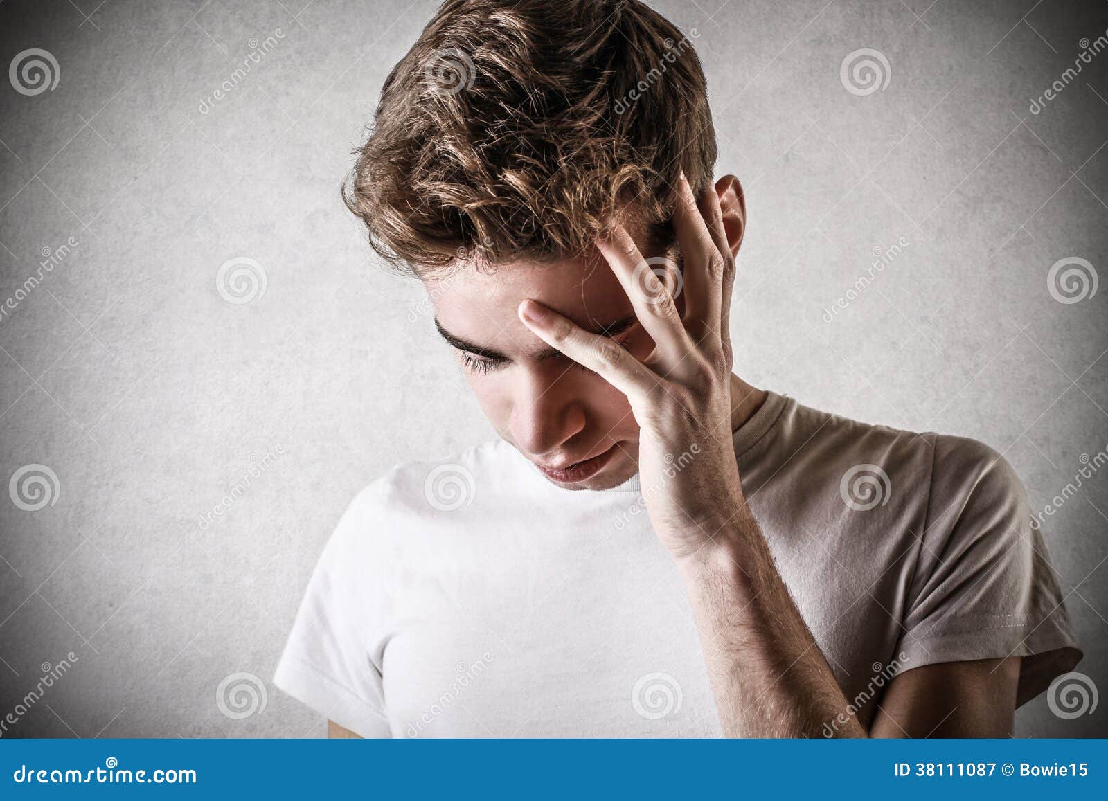 Desperate young man stock image. Image of wall, fashion - 38111087