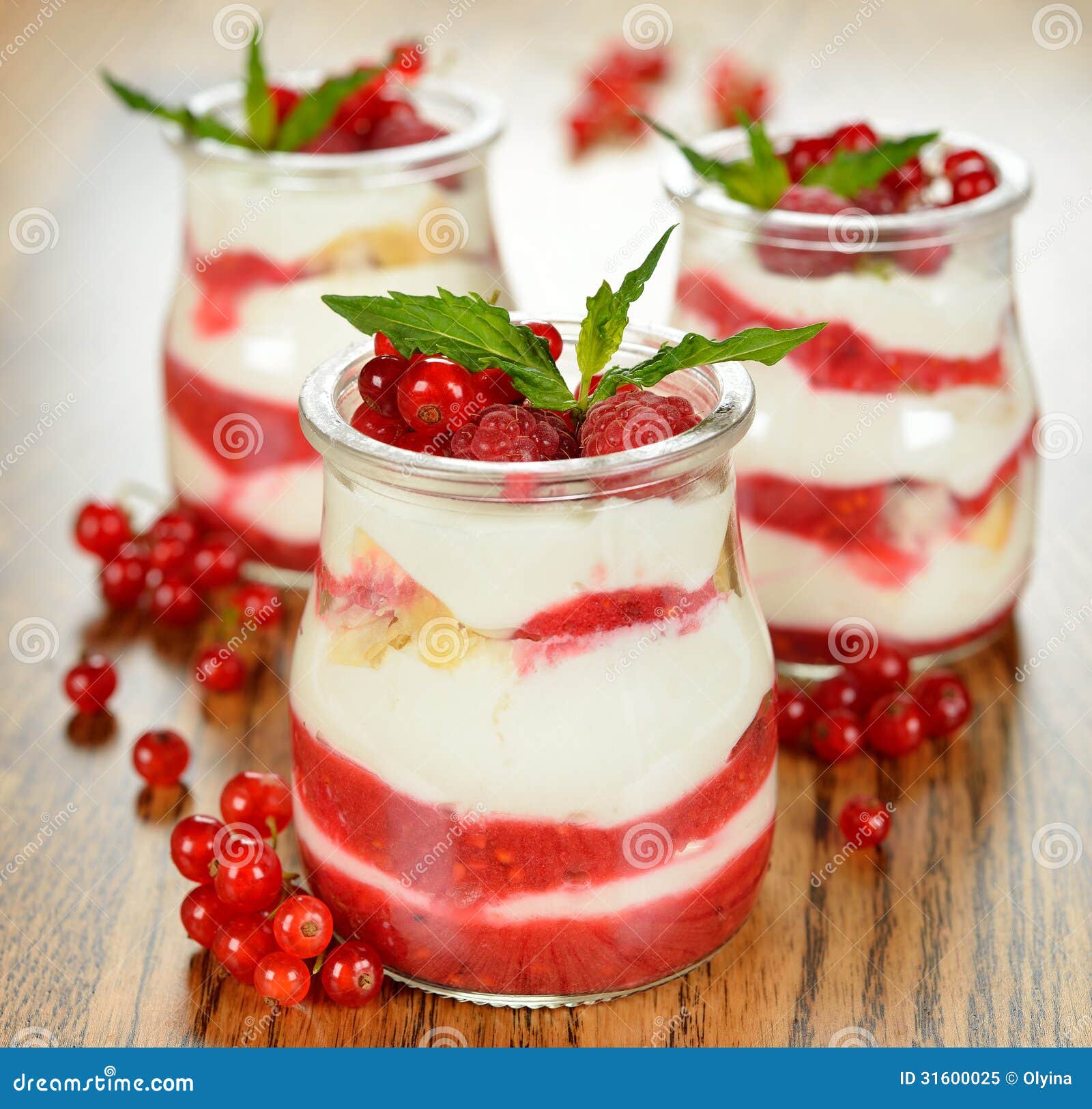 Dessert with berries stock image. Image of fruit, brown - 31600025