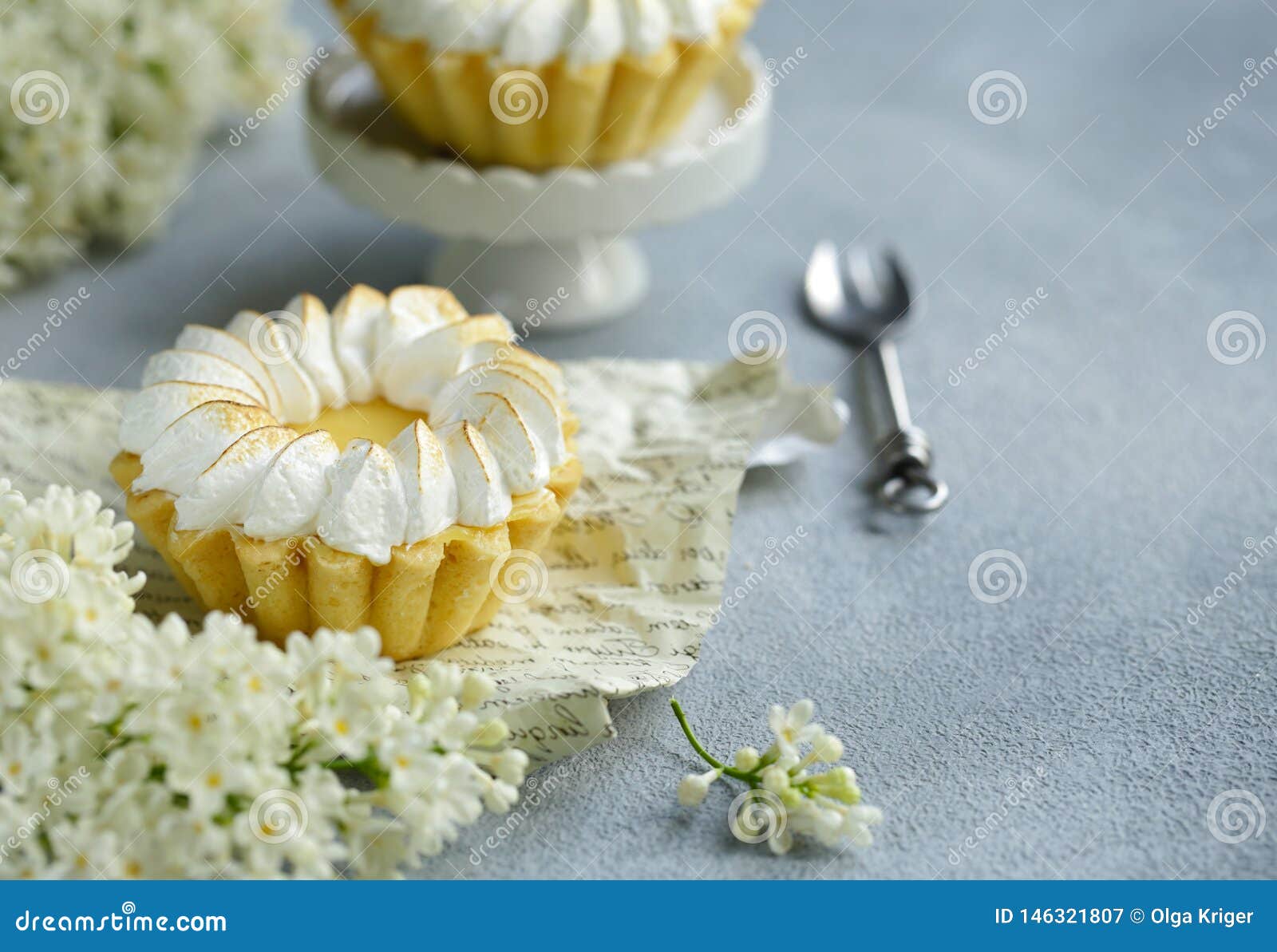 Tartlets with lemon cream stock image. Image of dessert - 146321807
