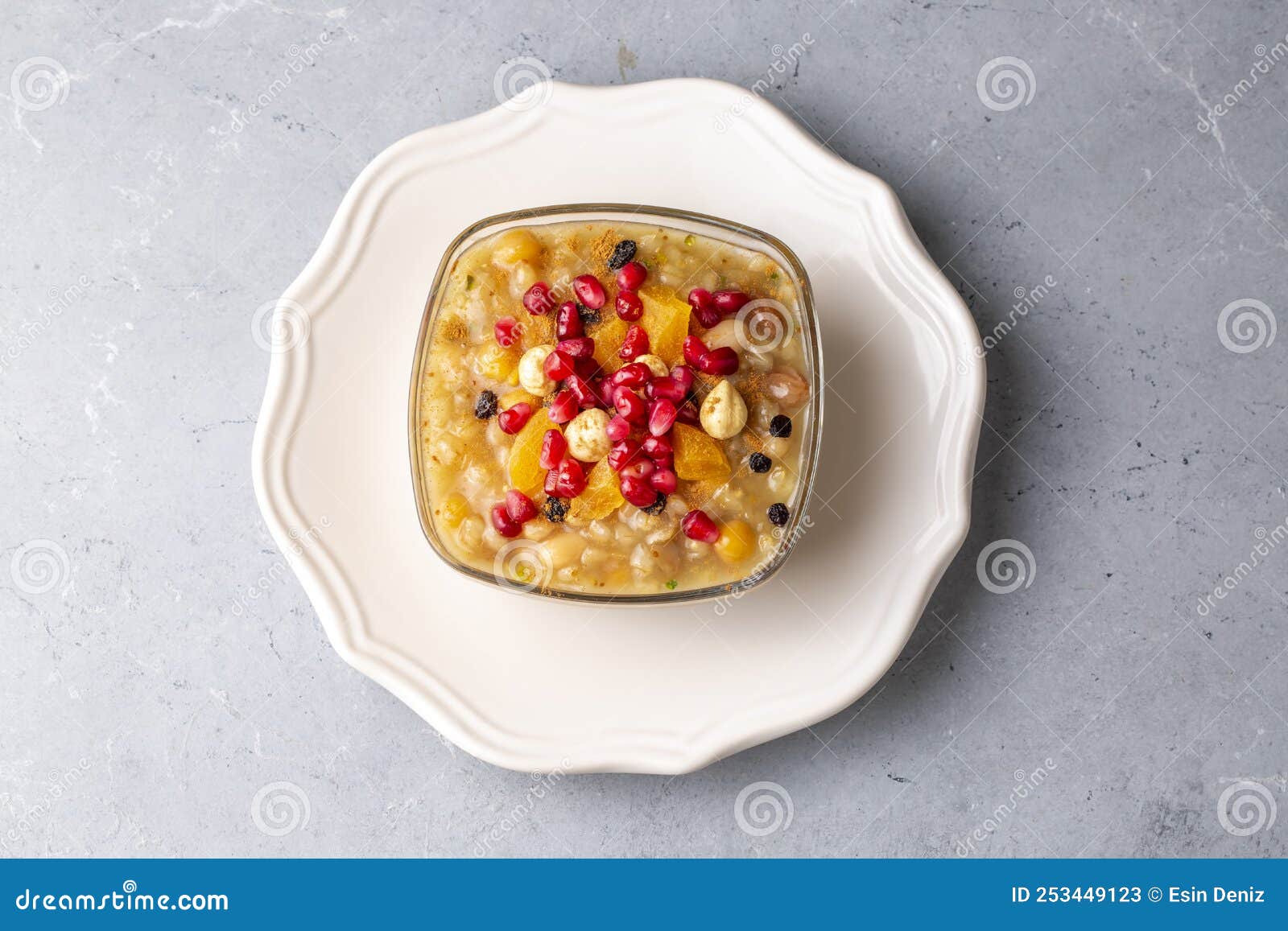 Dessert Turc Traditionnel Ashura Asure Image stock - Image du tabouret ...