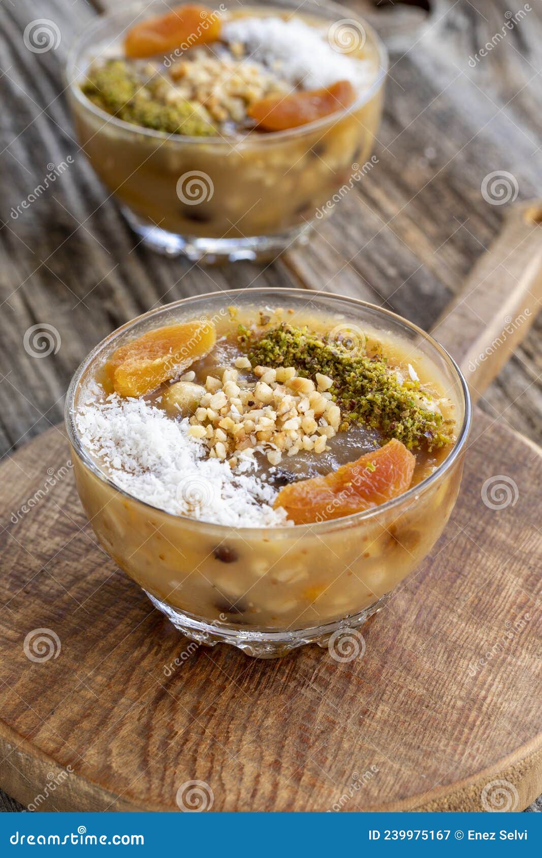 Dessert Turc Traditionnel Boudin De Ashure Noahs Image stock - Image of ...