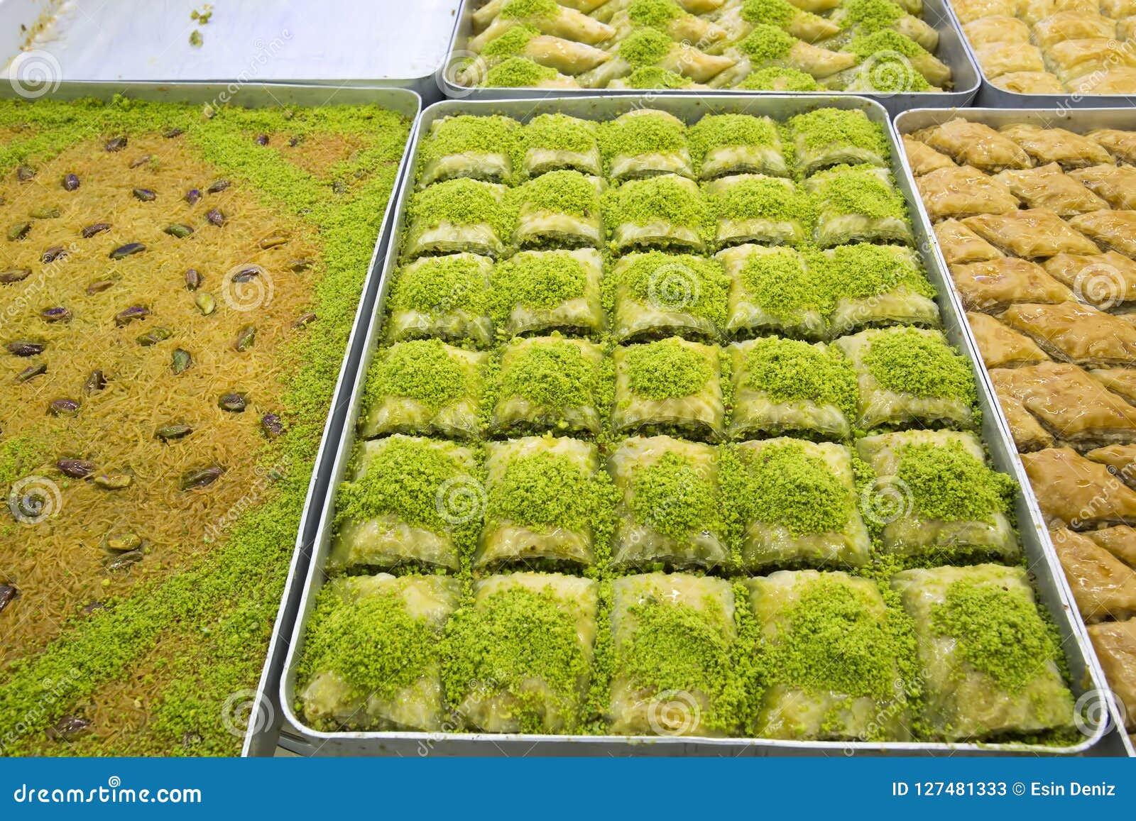Desserts Turcs Traditionnels ; Baklava Image stock - Image du oriental ...