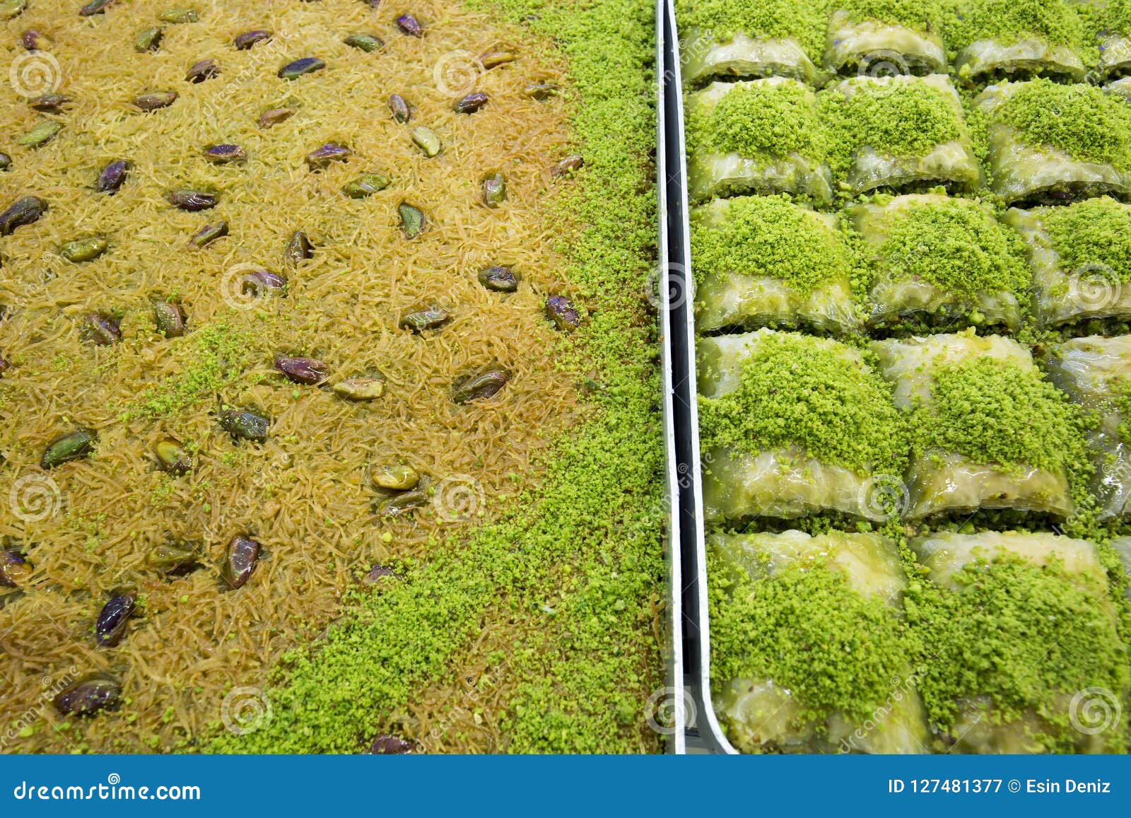 Desserts Turcs Traditionnels ; Baklava Image stock - Image du ...