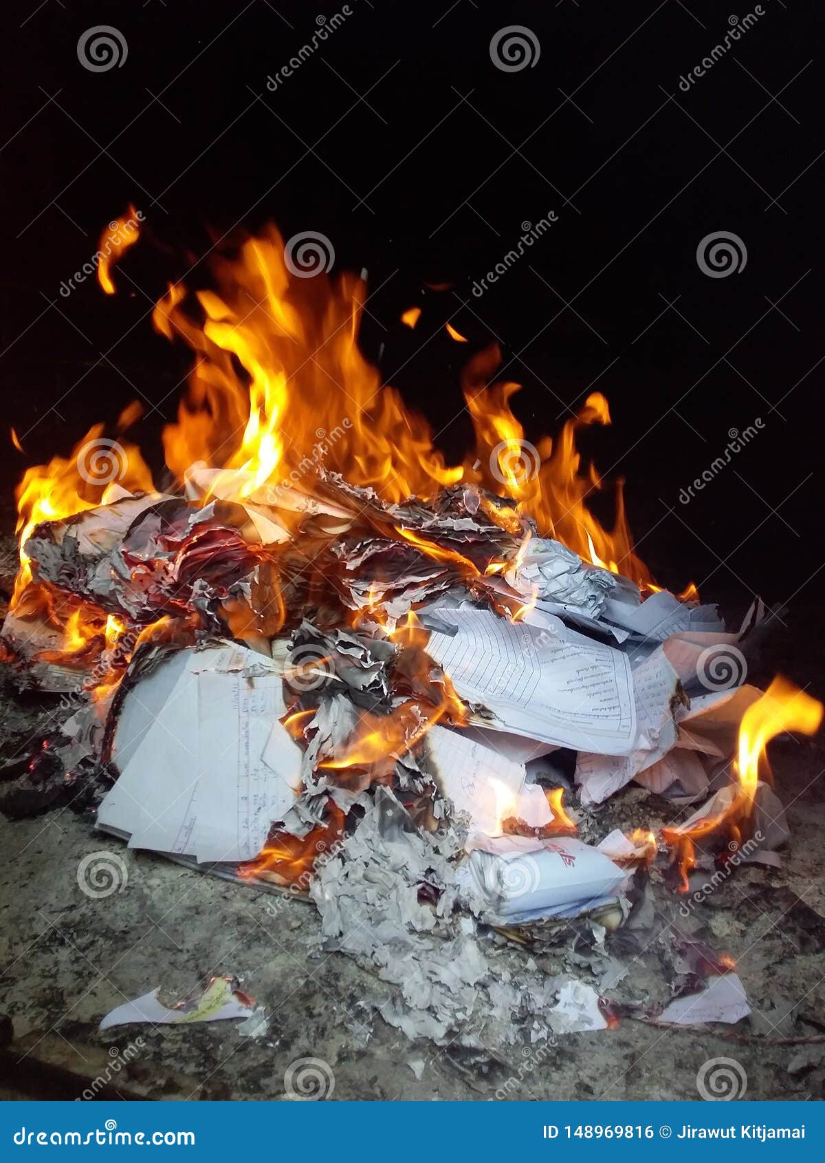 Destroy the document stock photo. Image of destroy, papper - 148969816